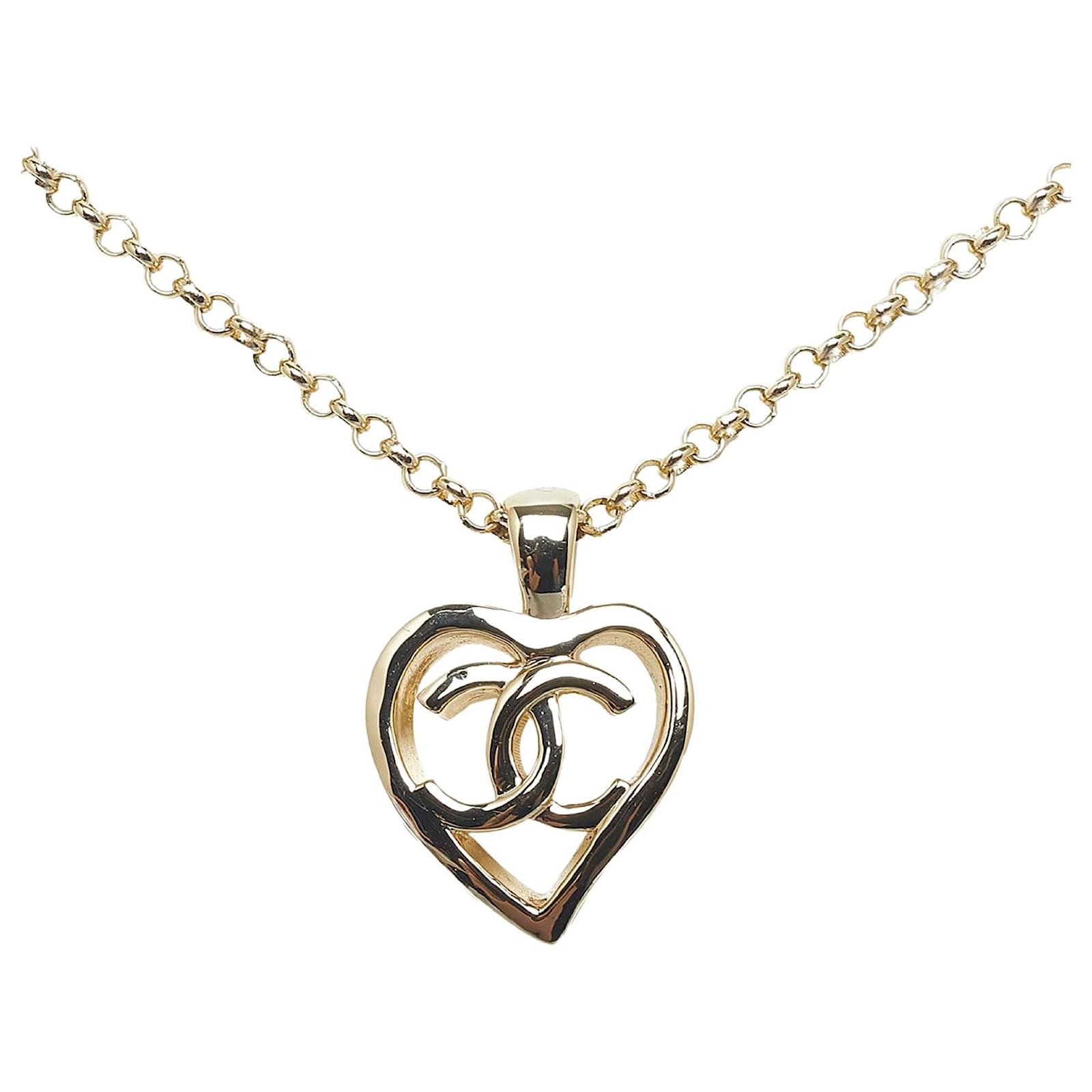 Chanel Gold CC Heart Pendant Necklace Golden Metal Gold-plated ref ...