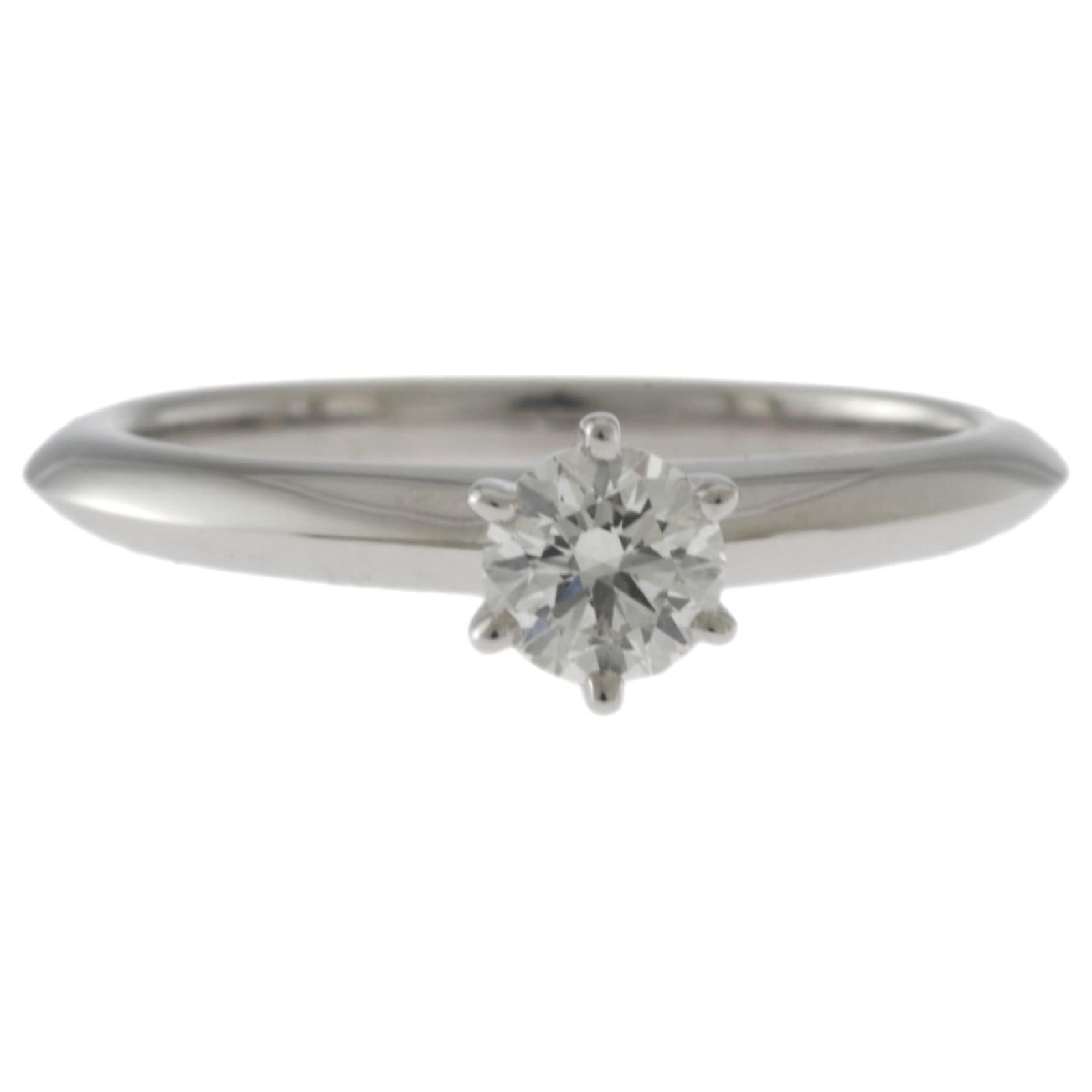 Tiffany & Co Solitaire Silvery Platinum ref.1059892 - Joli Closet