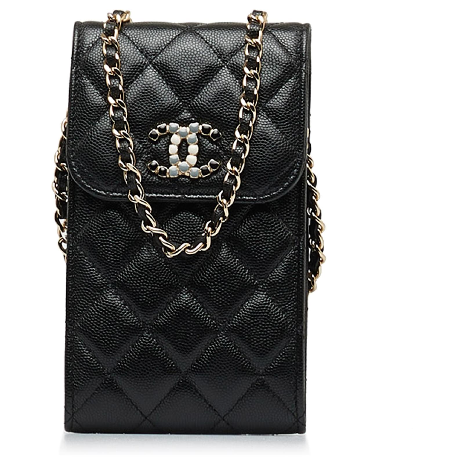 Chanel Black Crystal CC Quilted Caviar Phone Case Leather ref.1069638 ...