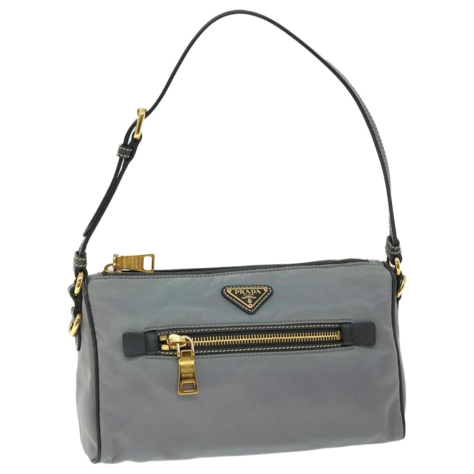 PRADA Shoulder Bag Nylon Gray Auth ep1604 Grey ref.1069853 - Joli Closet