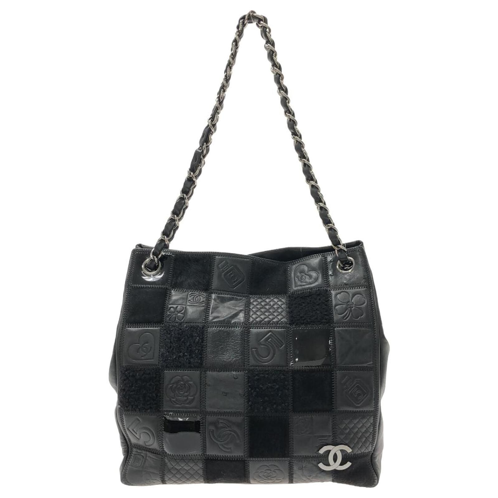 Timeless Chanel Icon Black Leather ref.1073484 - Joli Closet