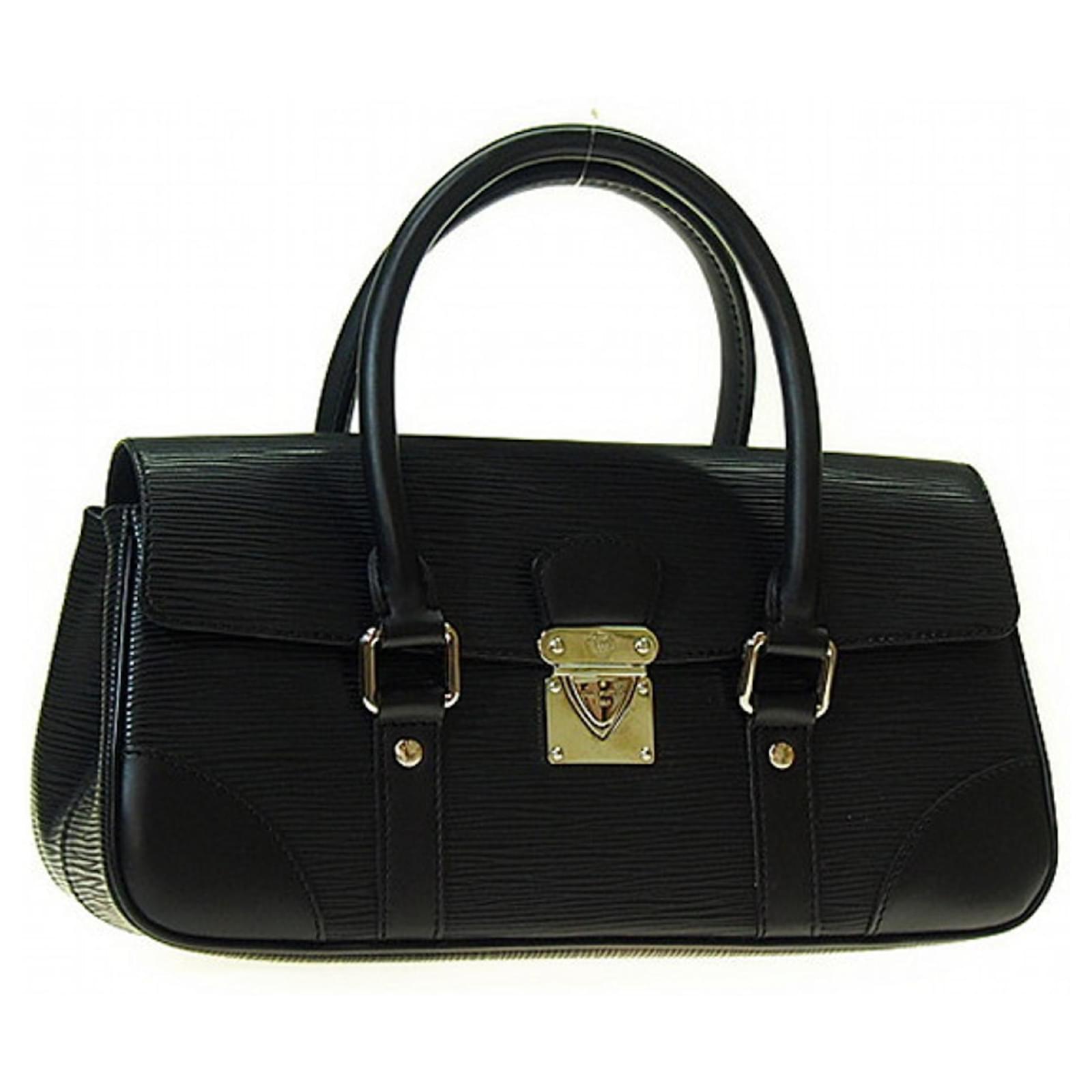 Louis Vuitton Segur Black Leather ref.1082352 - Joli Closet