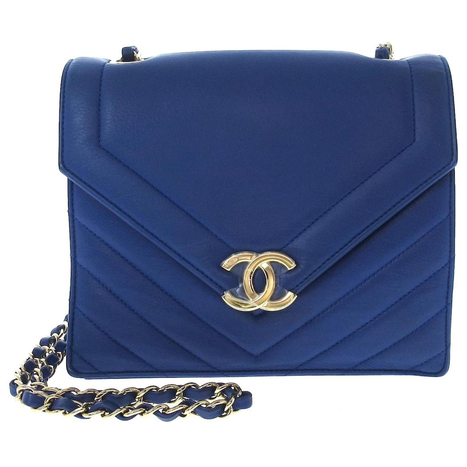 Chanel V-Stich Blue Leather ref.1082454 - Joli Closet