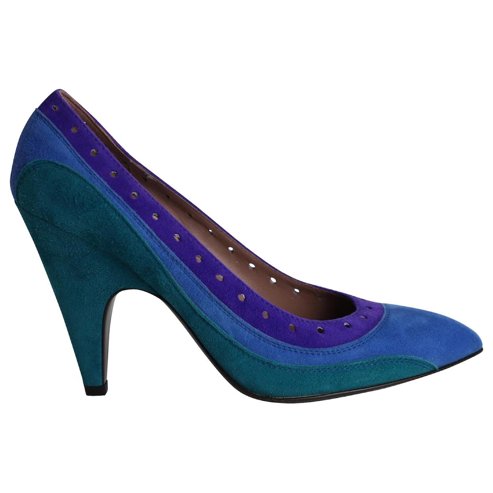 Miu Miu Camoscio Fancy Pumps in Blue Suede ref.1085026 - Joli Closet