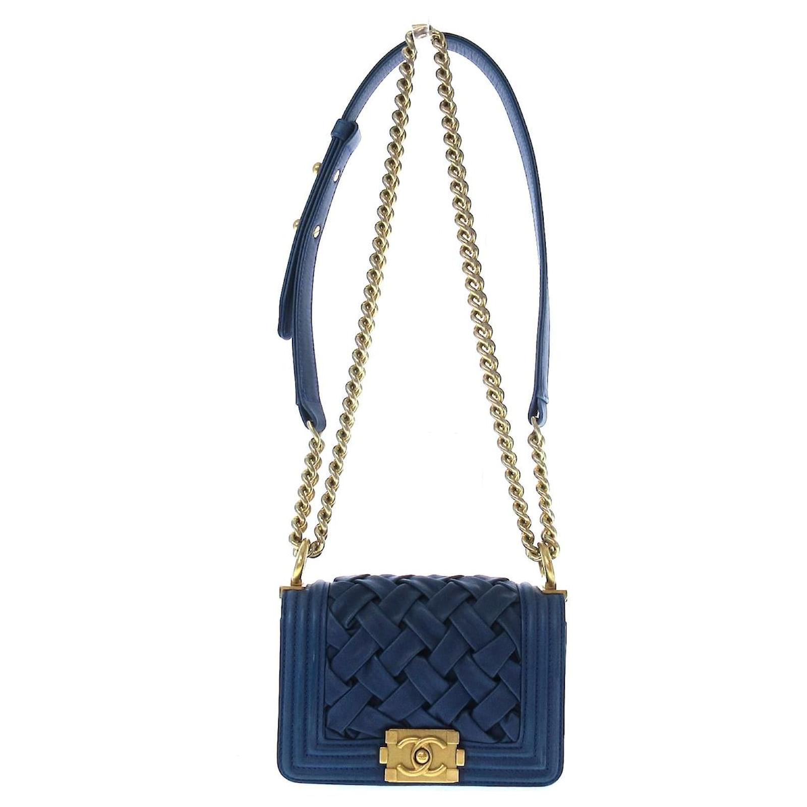 Chanel Boy Blue Leather ref.1087989 - Joli Closet