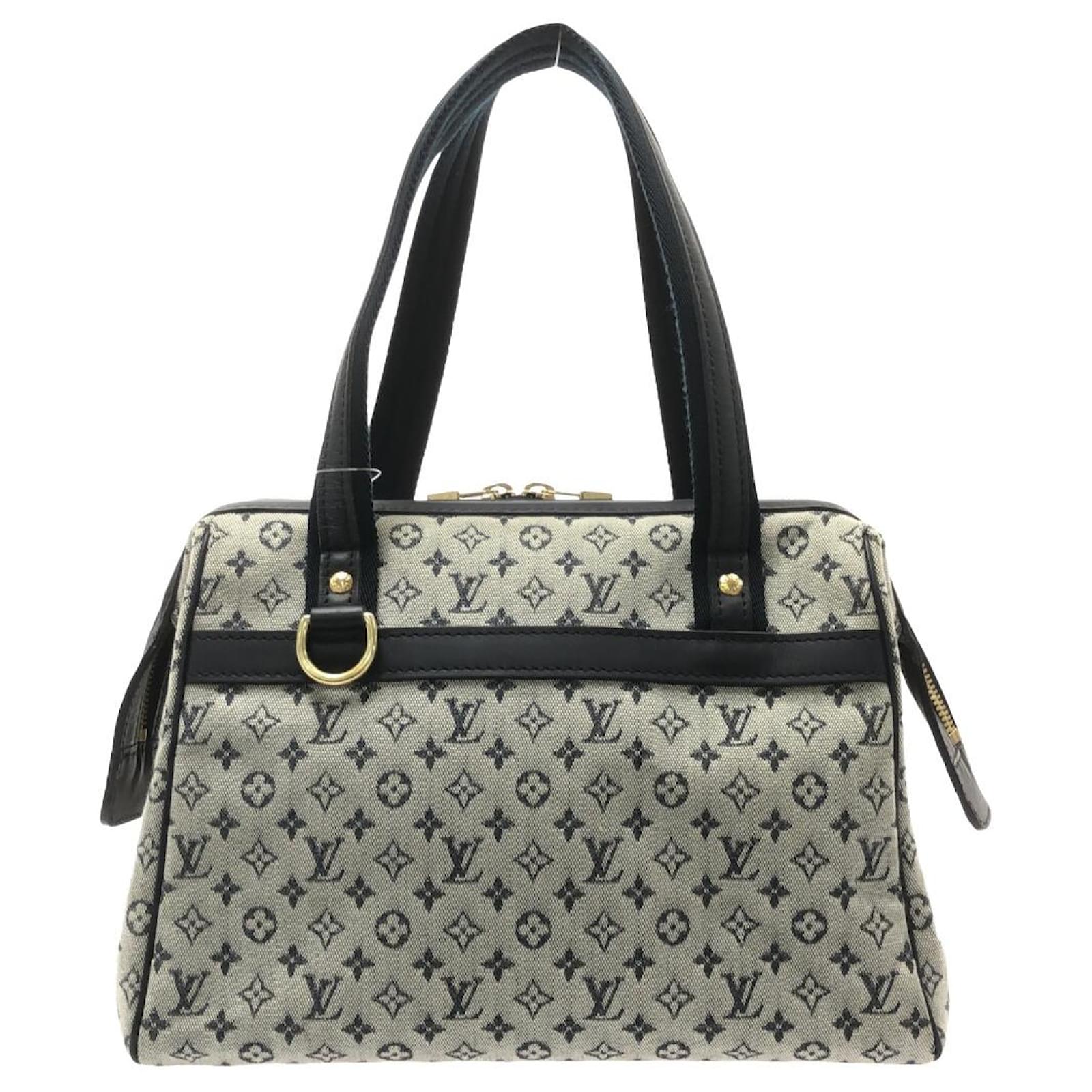 Louis Vuitton Joséphine Blue Cloth ref.1090648 - Joli Closet