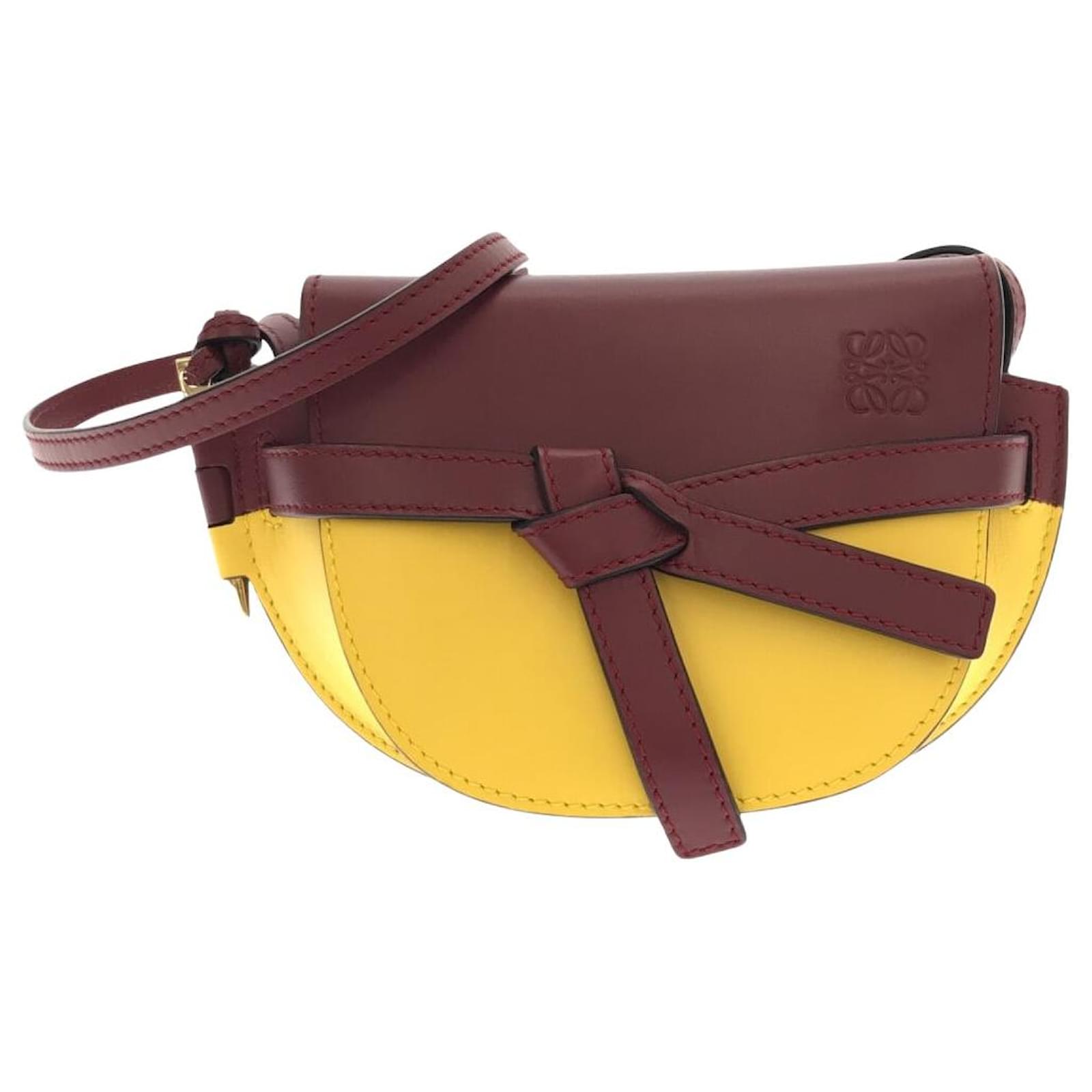 Loewe Gate Yellow Leather ref.1109542 - Joli Closet