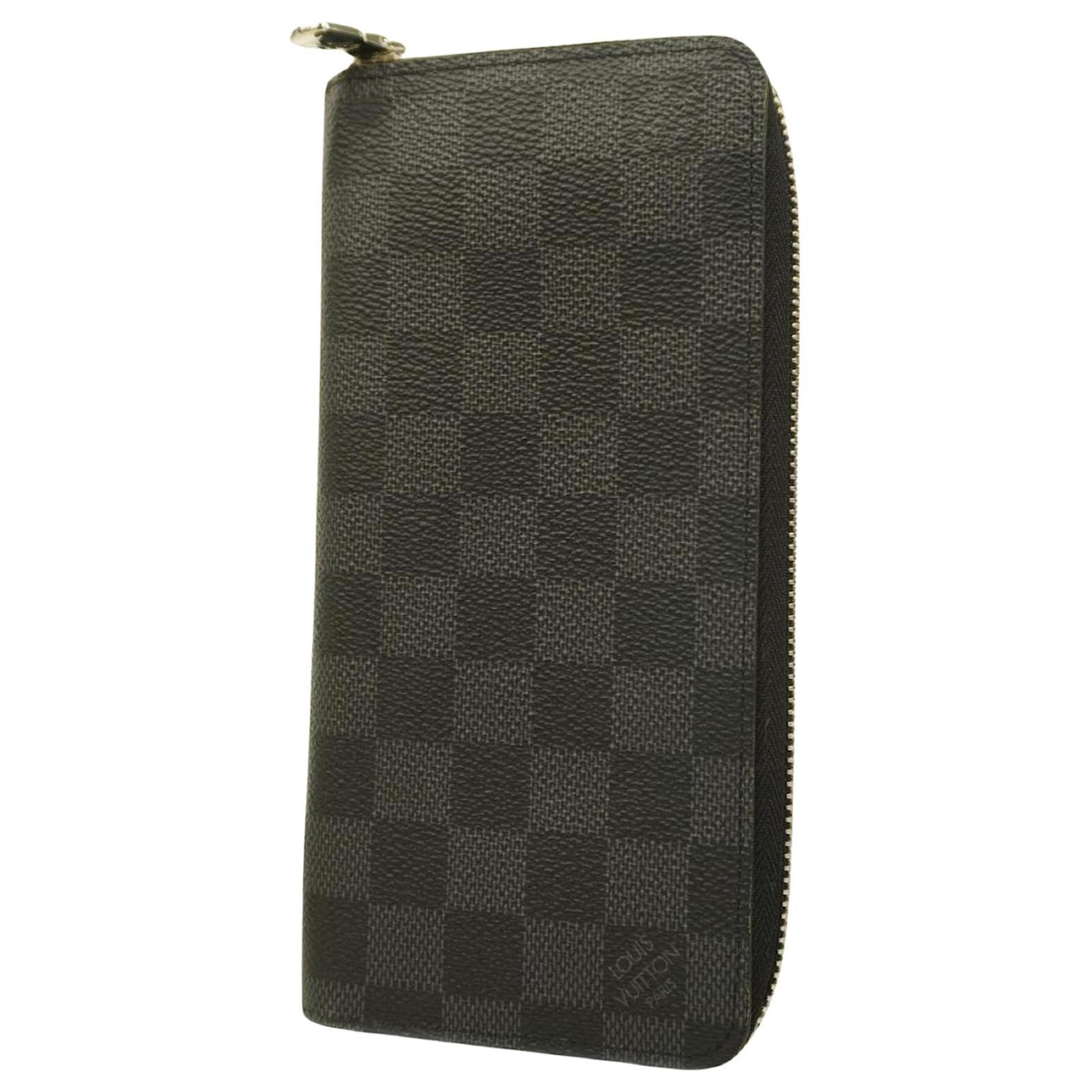 Louis Vuitton Zippy Wallet Vertical Black Cloth ref.1111362 - Joli Closet