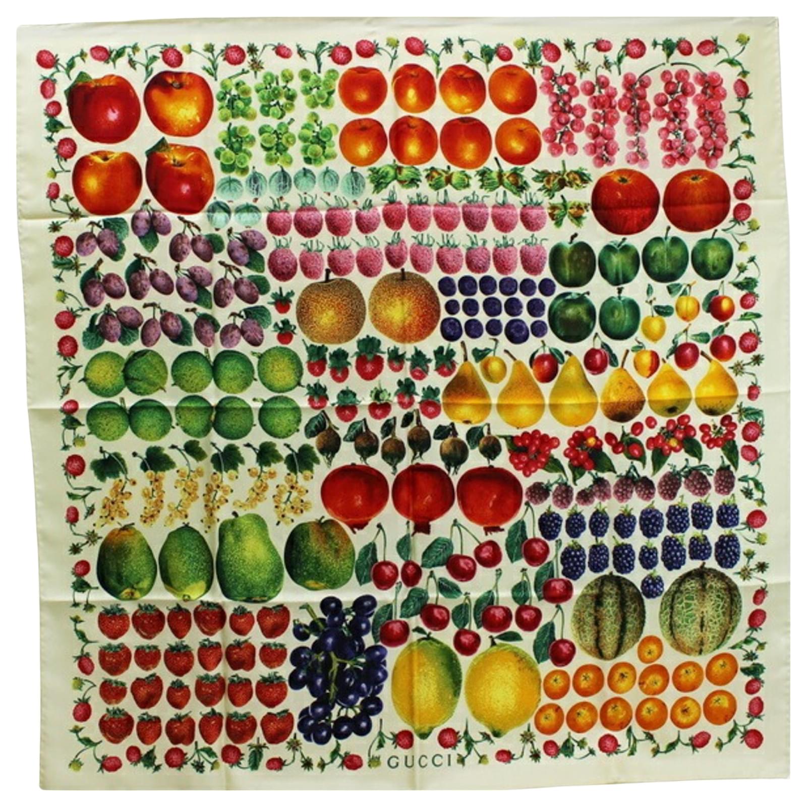 gucci Multiple colors Silk ref.1120536 - Joli Closet