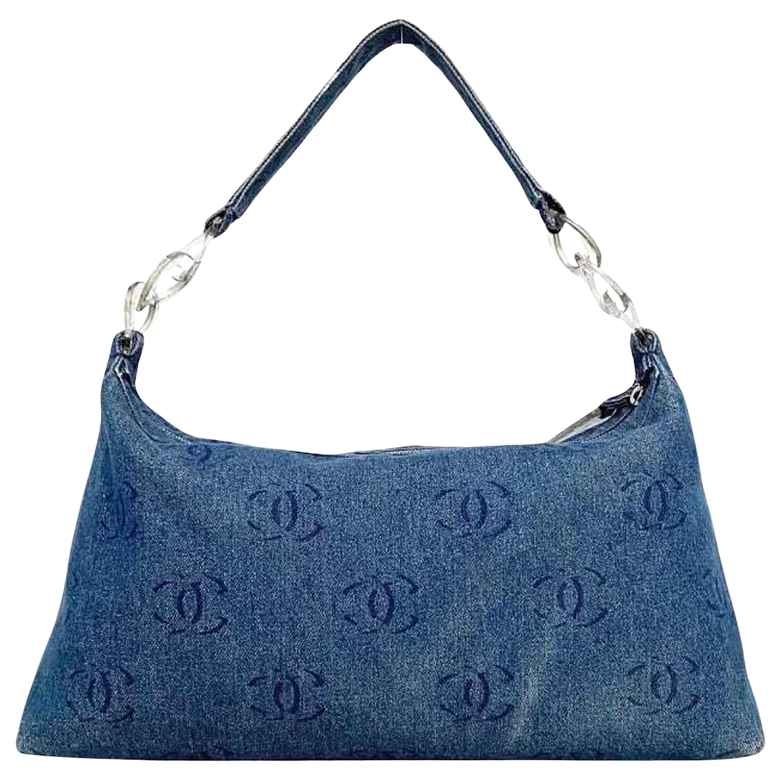 Chanel Logo CC Blue Denim ref.1123029 - Joli Closet