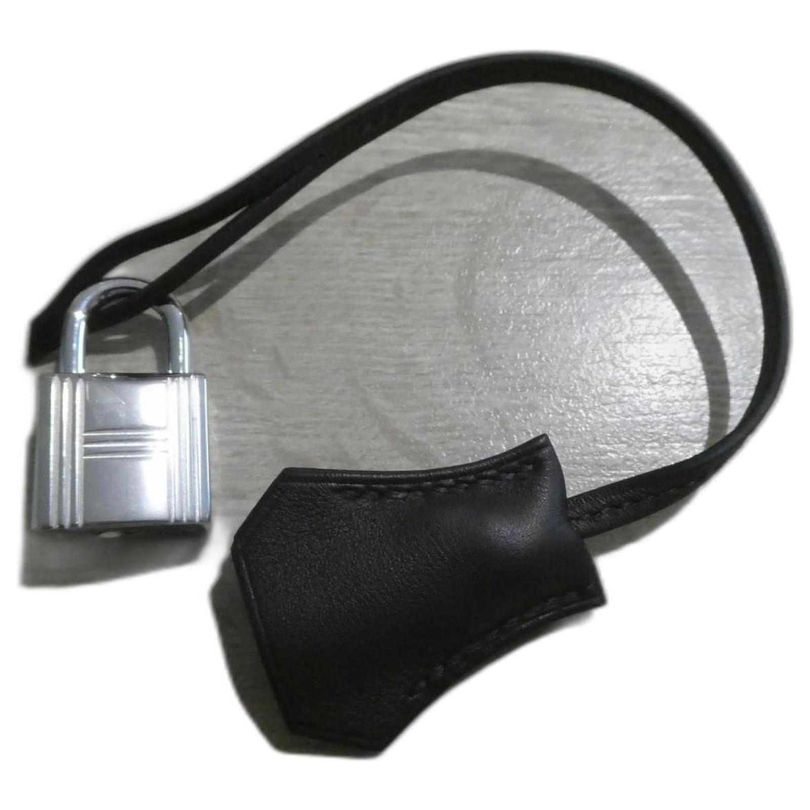 Hermès padlock and bell in silver steel for kelly bag, Birkin ,victoria ...