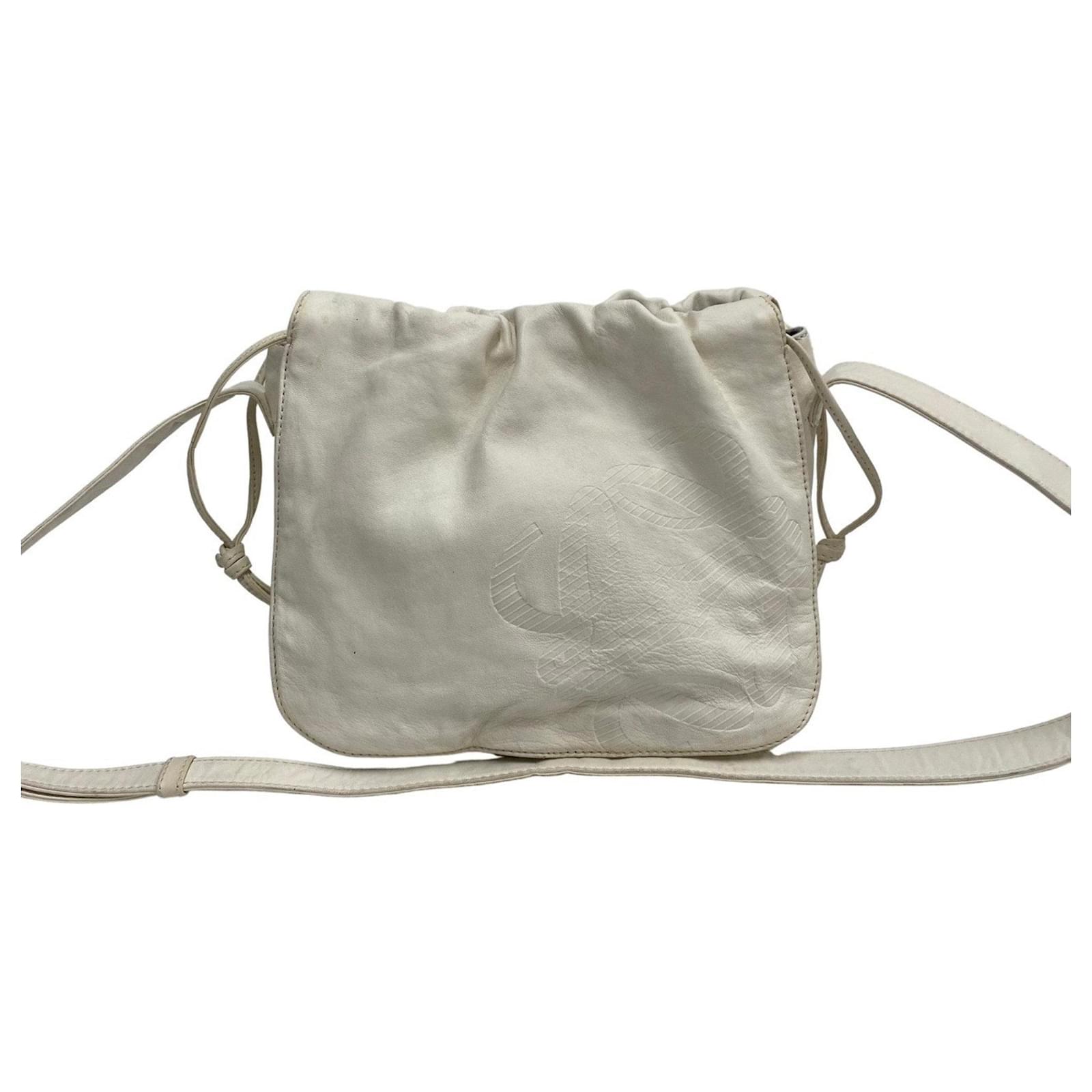 Loewe Cream Leather ref.1131190 - Joli Closet