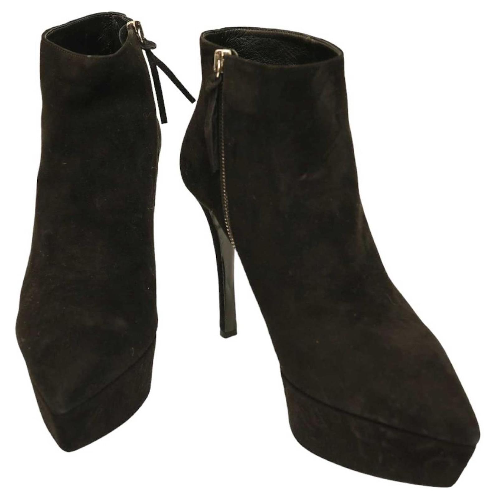 Miu Miu black suede leather pointed toe platform ankle bootie EU 41 ref ...