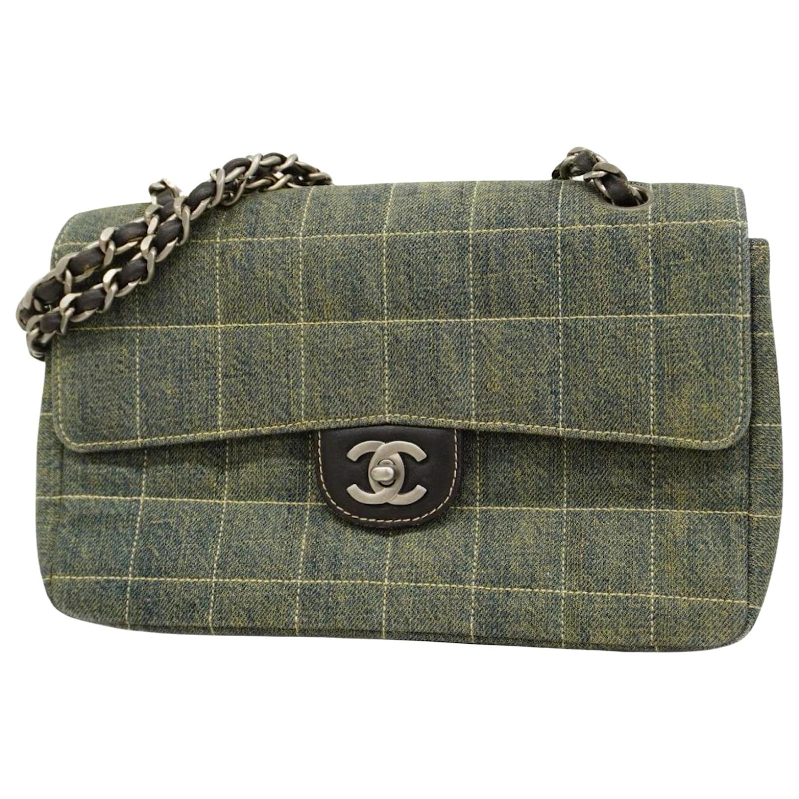 Chanel Chocolate bar Blue Denim ref.1165320 - Joli Closet