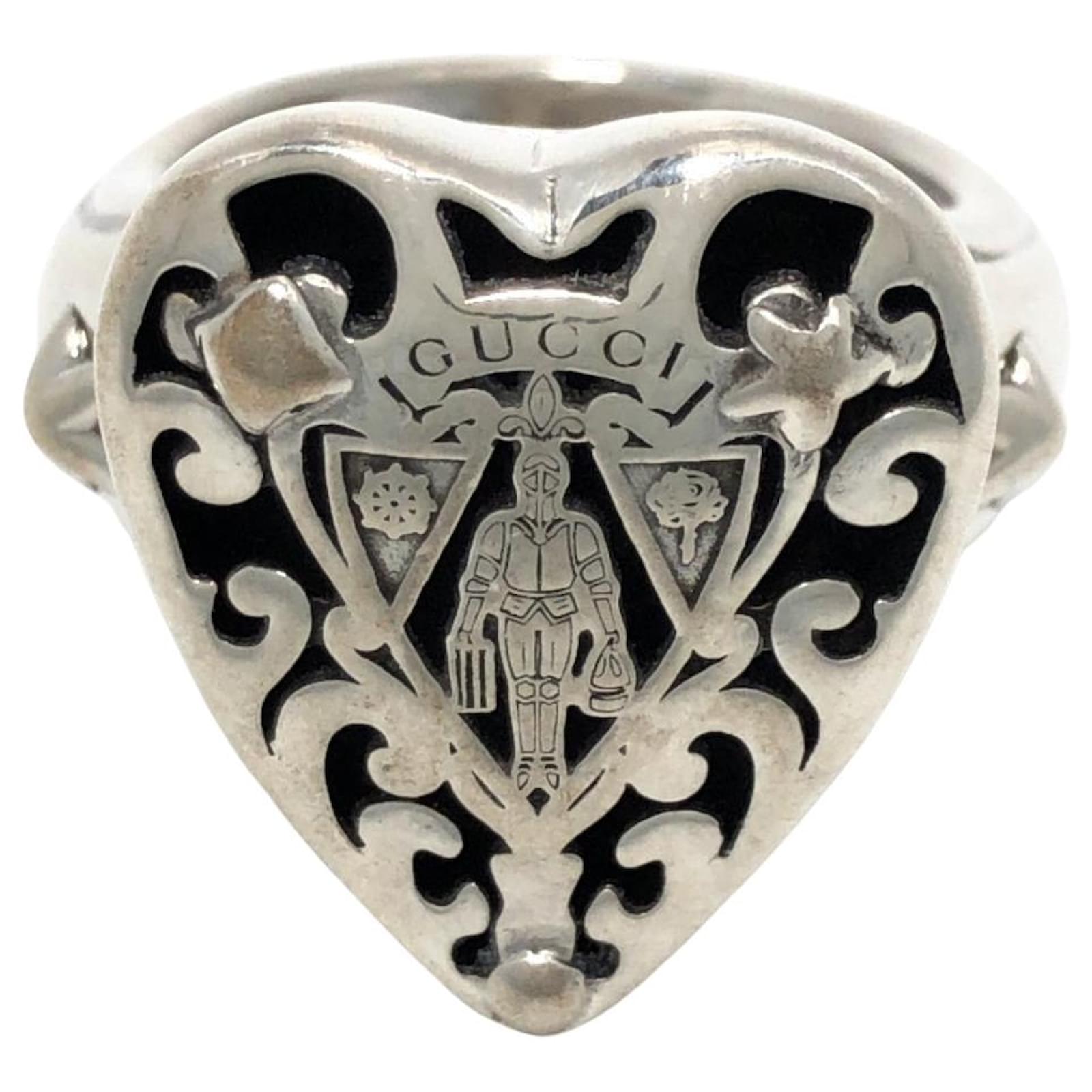 Gucci Crest Silvery Silver ref.1169586 - Joli Closet