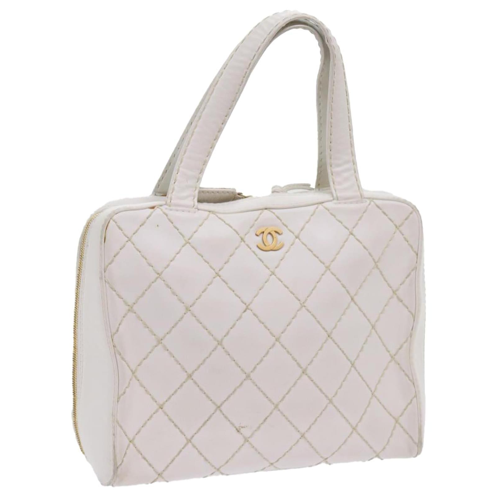 CHANEL Wild Stitch Hand Bag Leather White CC Auth yk9627 ref.1171939 ...