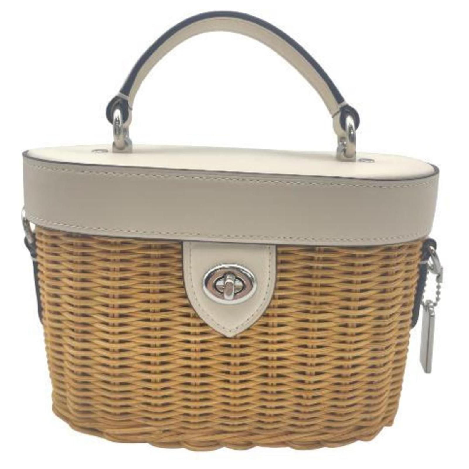 Coach White Leather ref.1178634 - Joli Closet