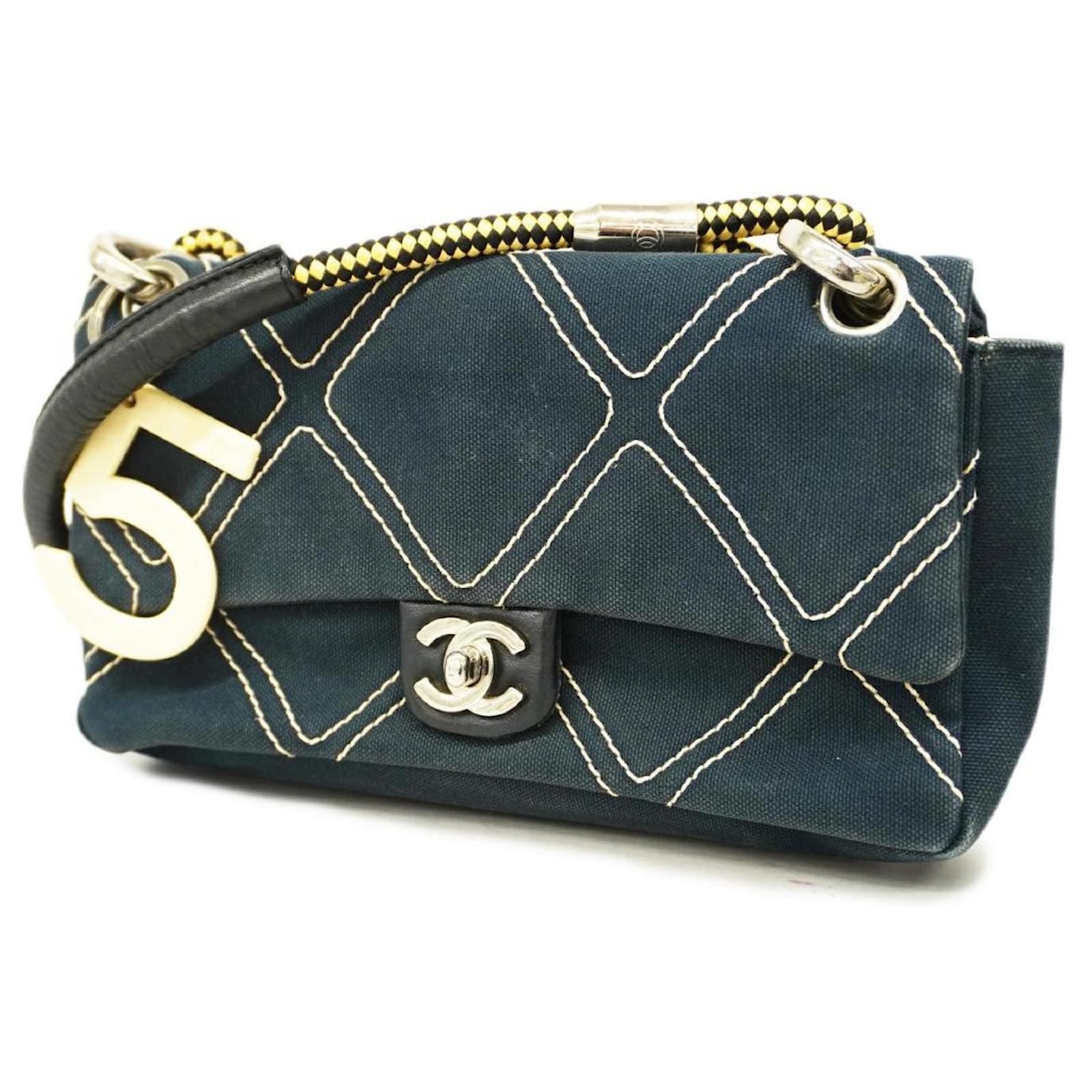 Timeless Chanel - Navy blue Cloth ref.1183677 - Joli Closet
