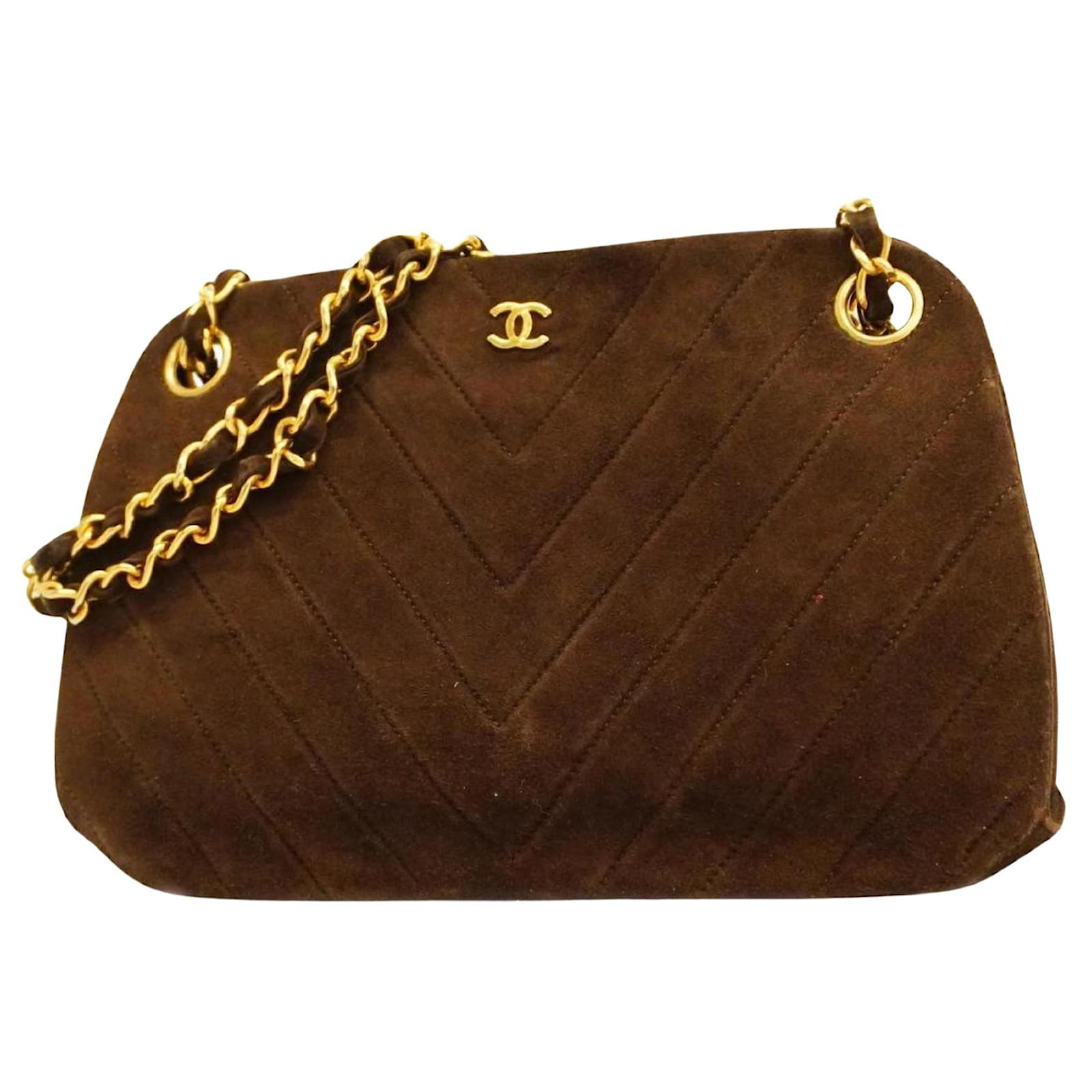 Chanel V-Stich Brown Suede ref.1183735 - Joli Closet