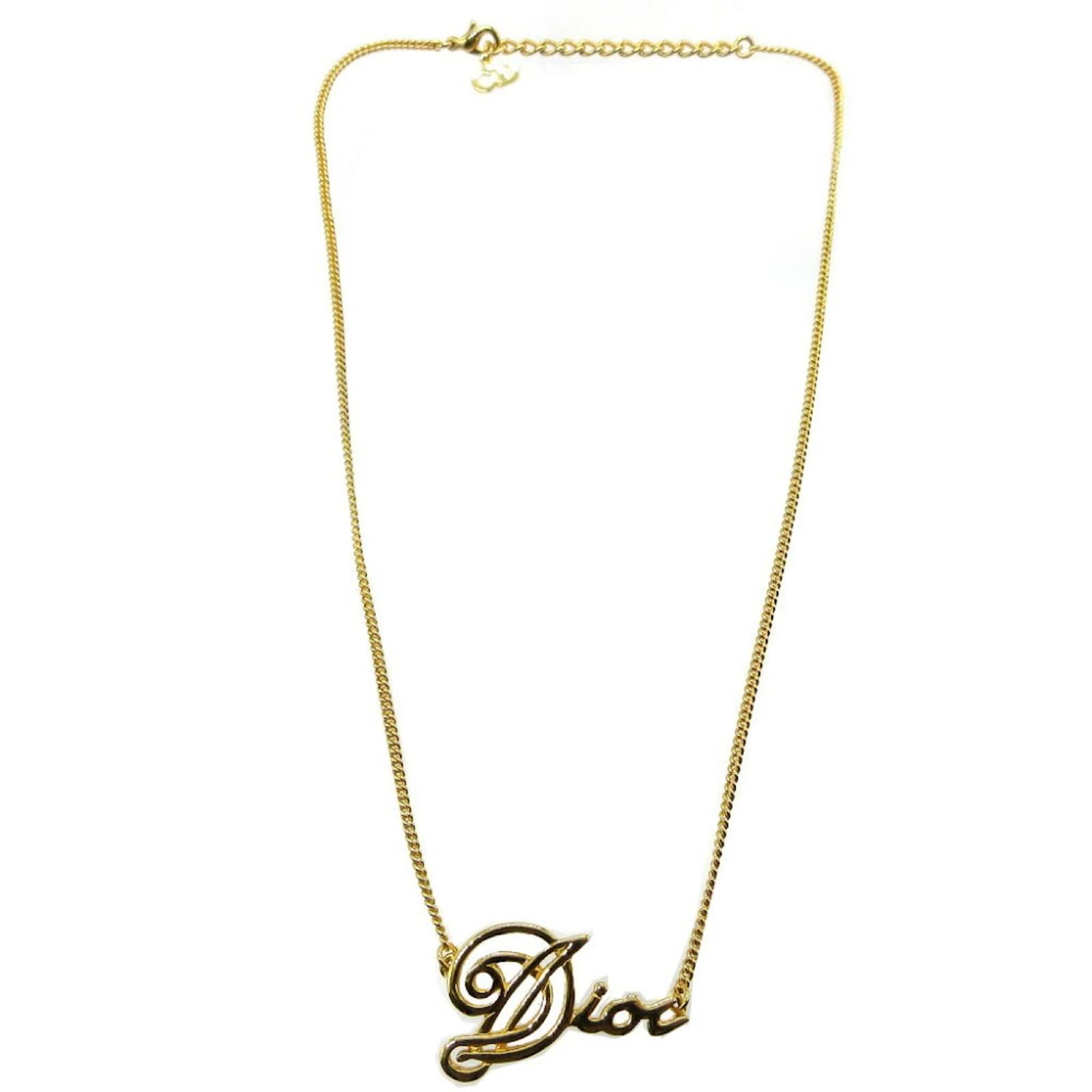 Dior logo Golden Metal ref.1187518 - Joli Closet