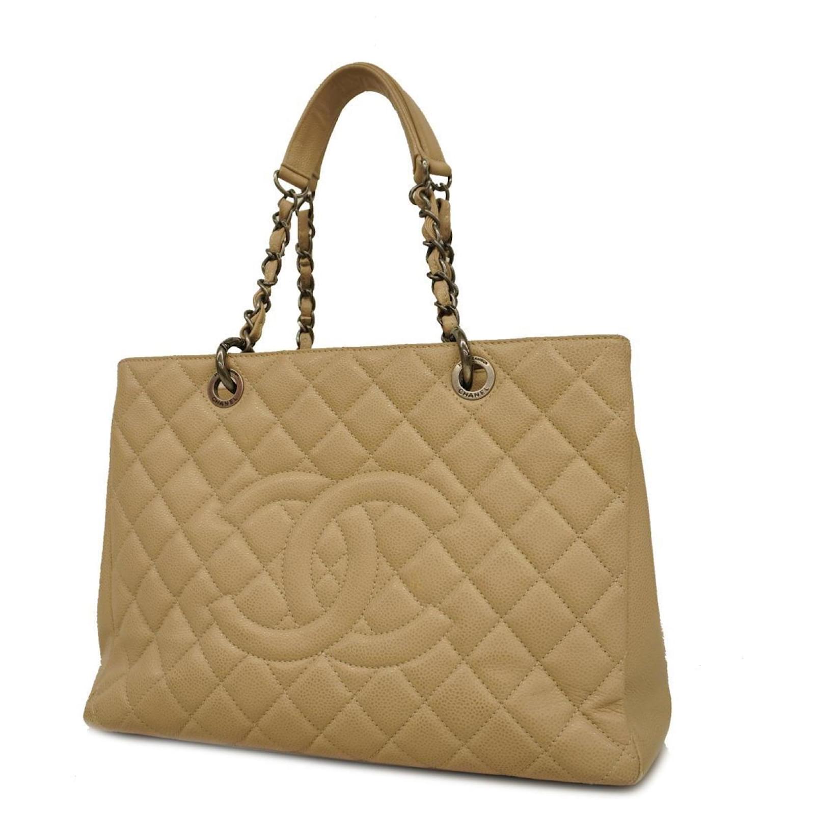 Chanel Beige Leather ref.1189446 - Joli Closet