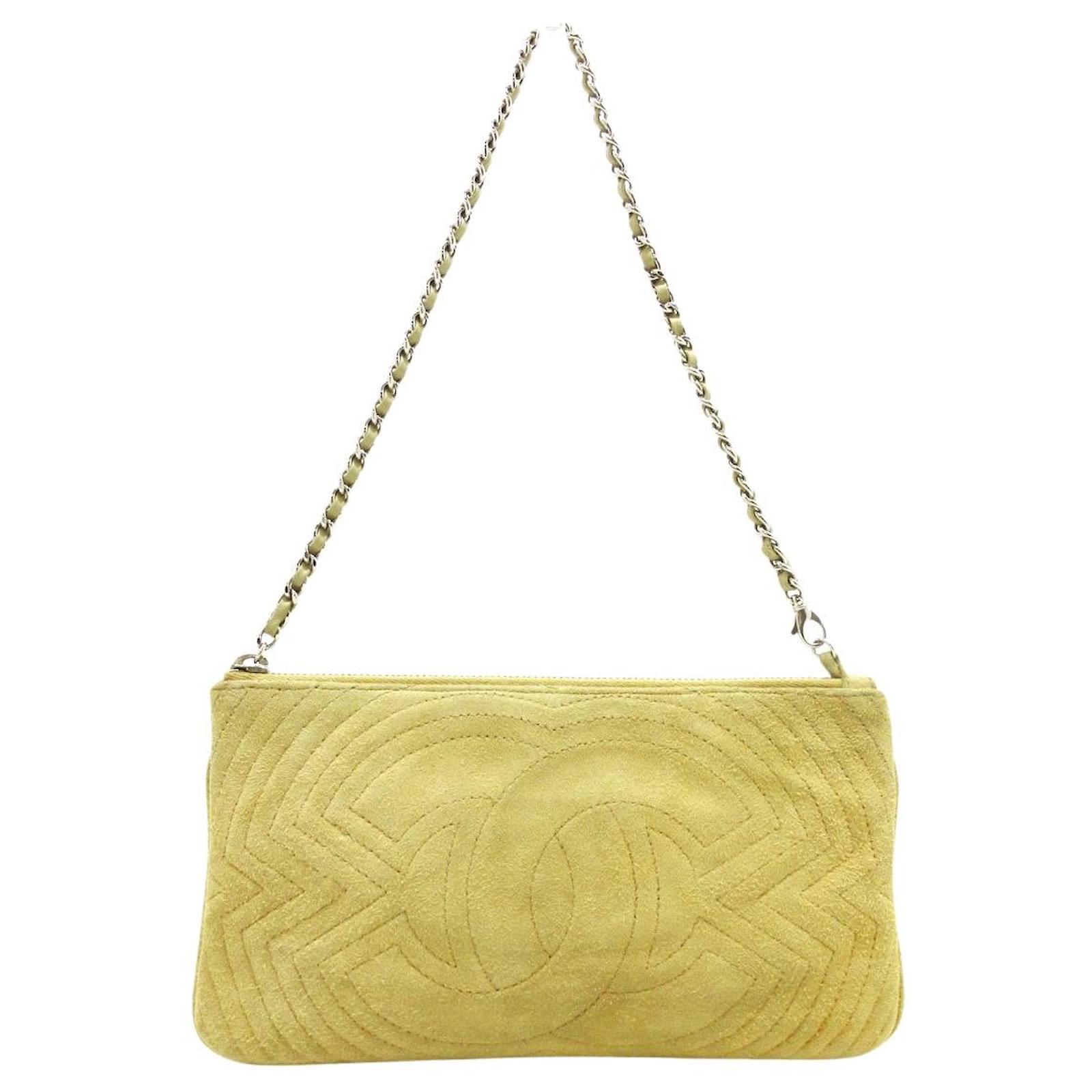 Timeless Chanel Beige Suede ref.1198317 - Joli Closet