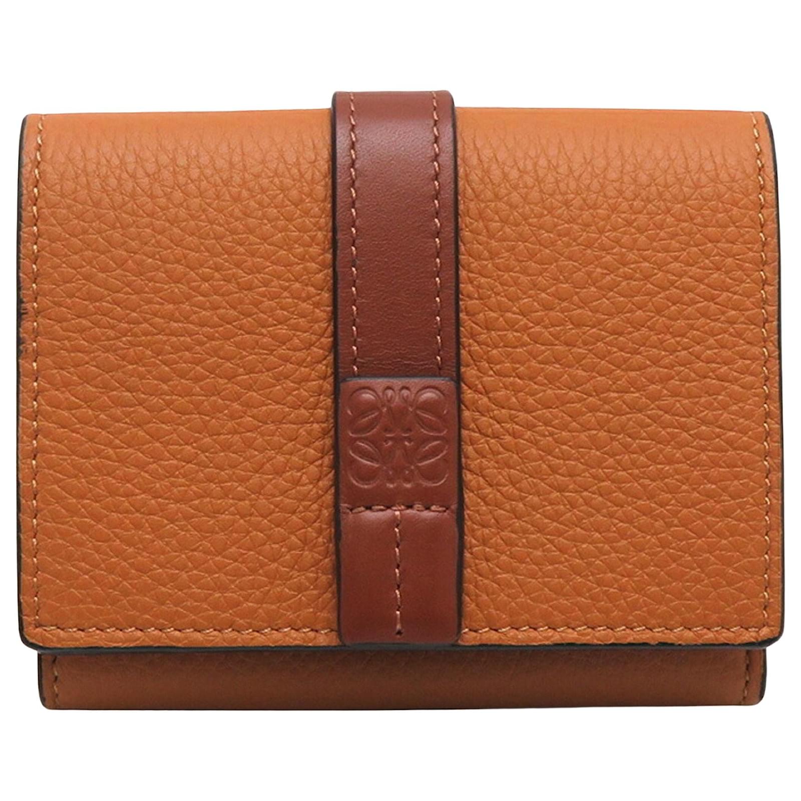 Loewe Trifold Wallet Camel Leather ref.1199046 - Joli Closet