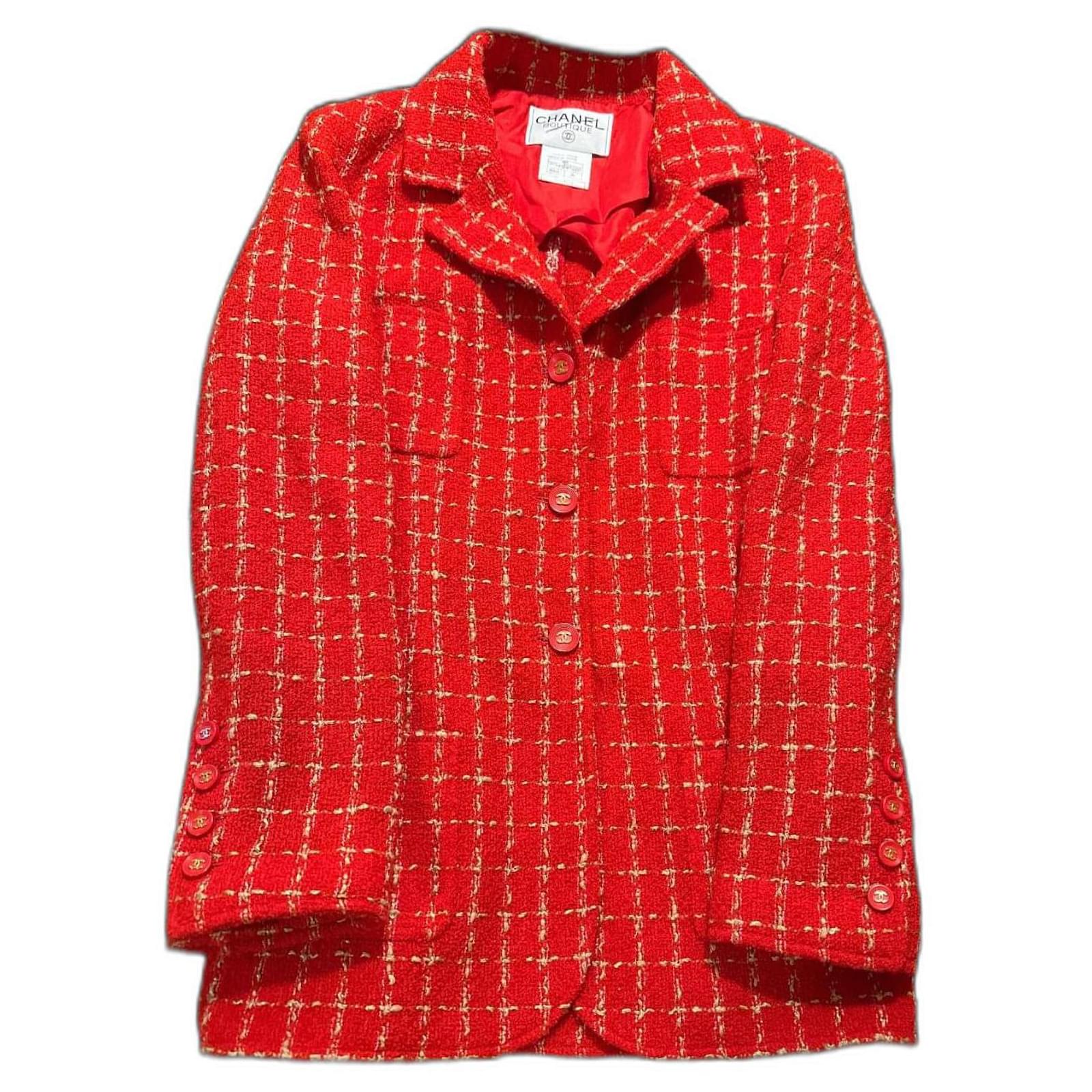 Chanel Tweed jacket Red ref.1202762 - Joli Closet