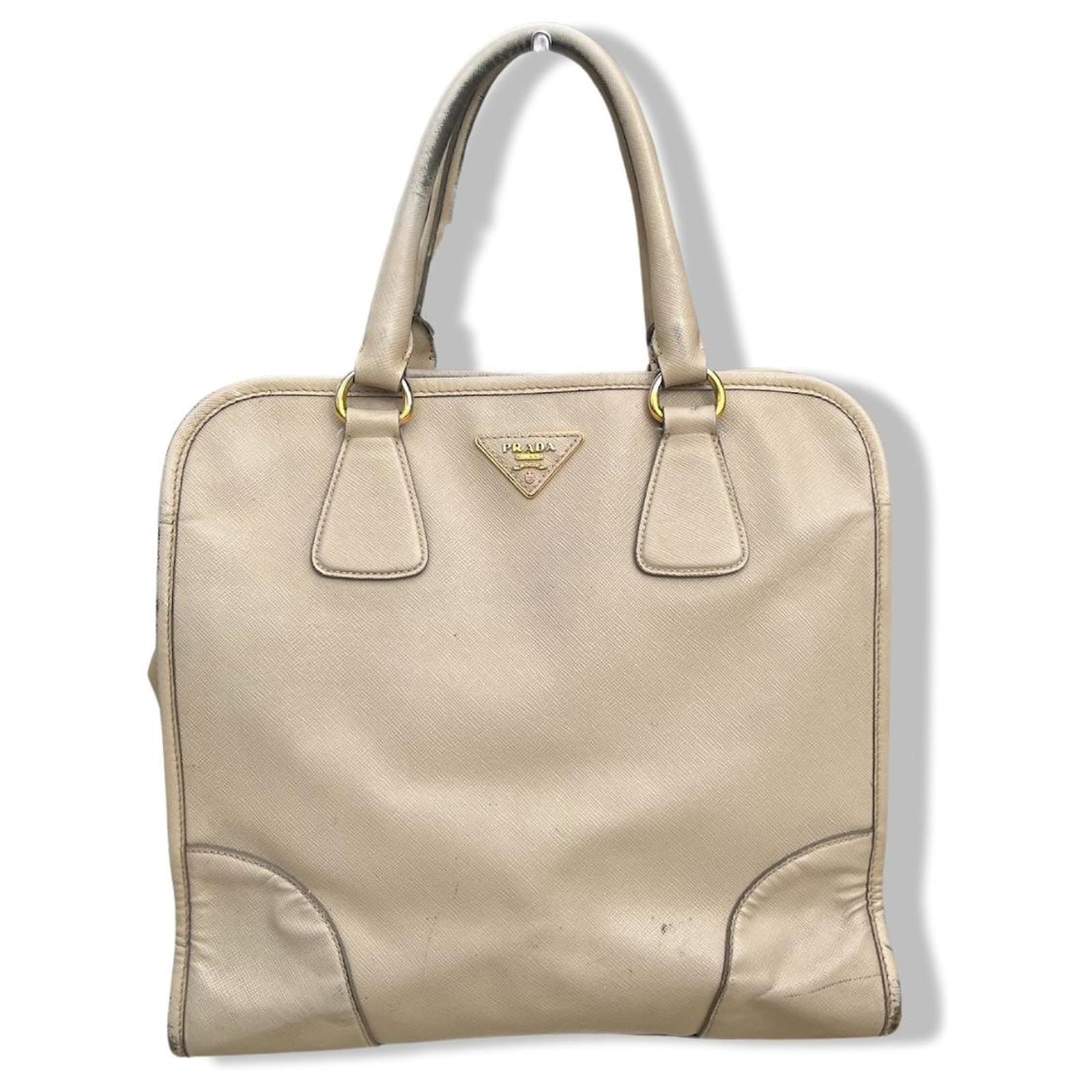 Bibliothèque Prada Handbag, Galleria model. Beige Monogram Leather ref ...