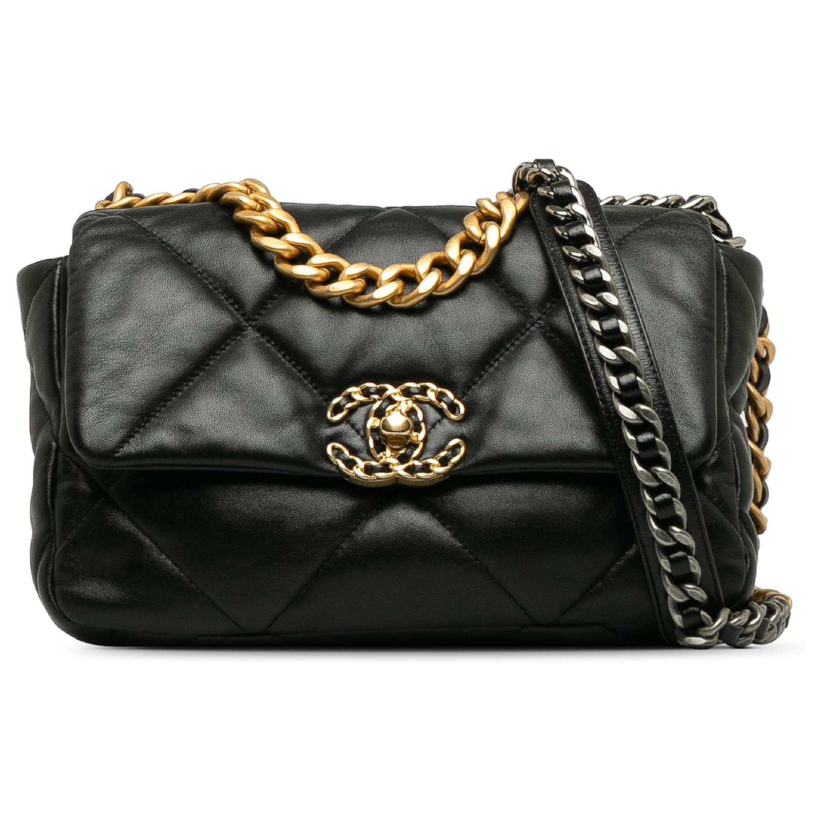 Chanel Black Small 19 flap bag Leather ref.1209204 - Joli Closet