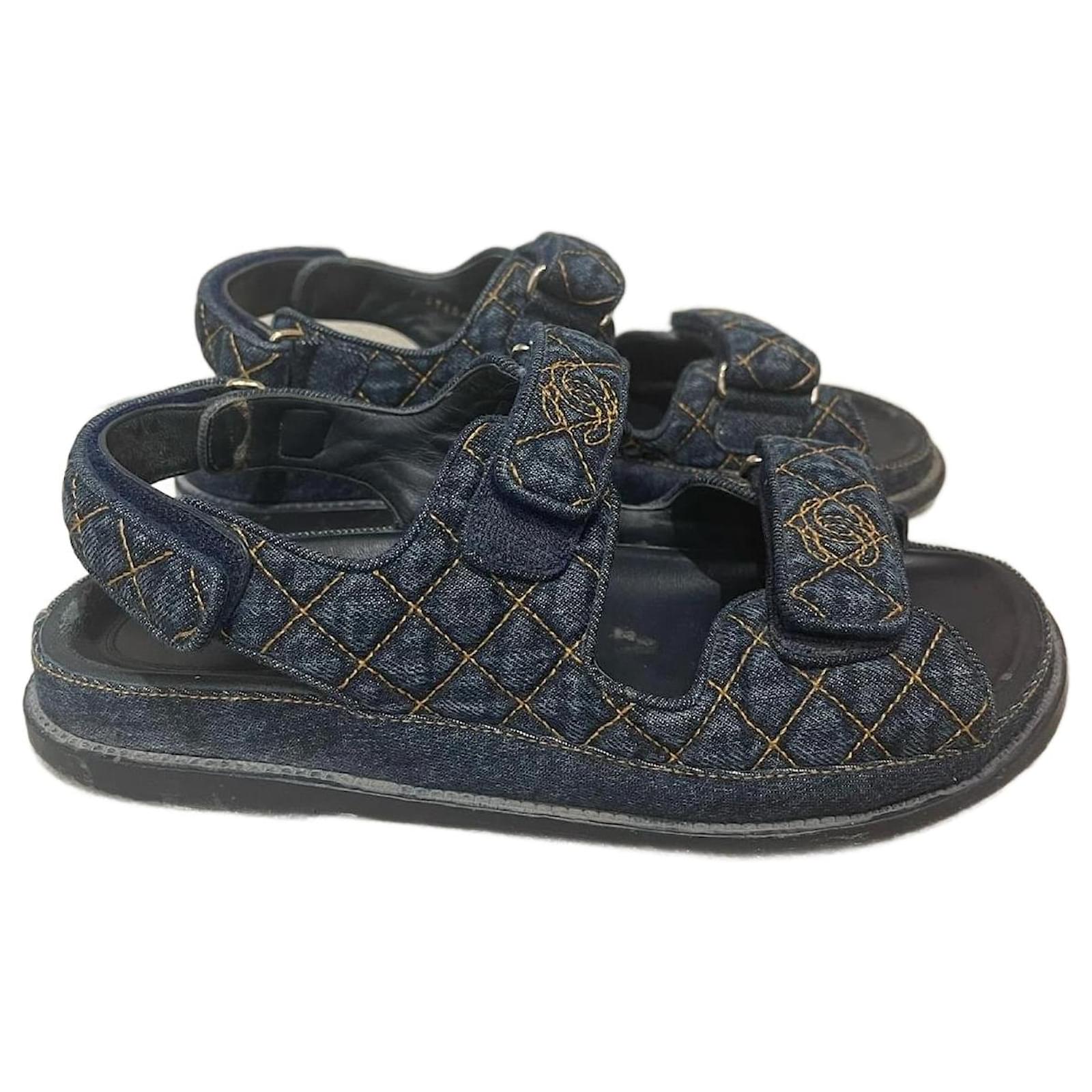 CHANEL Sandals T.eu 40 cloth Blue ref.1210209 - Joli Closet