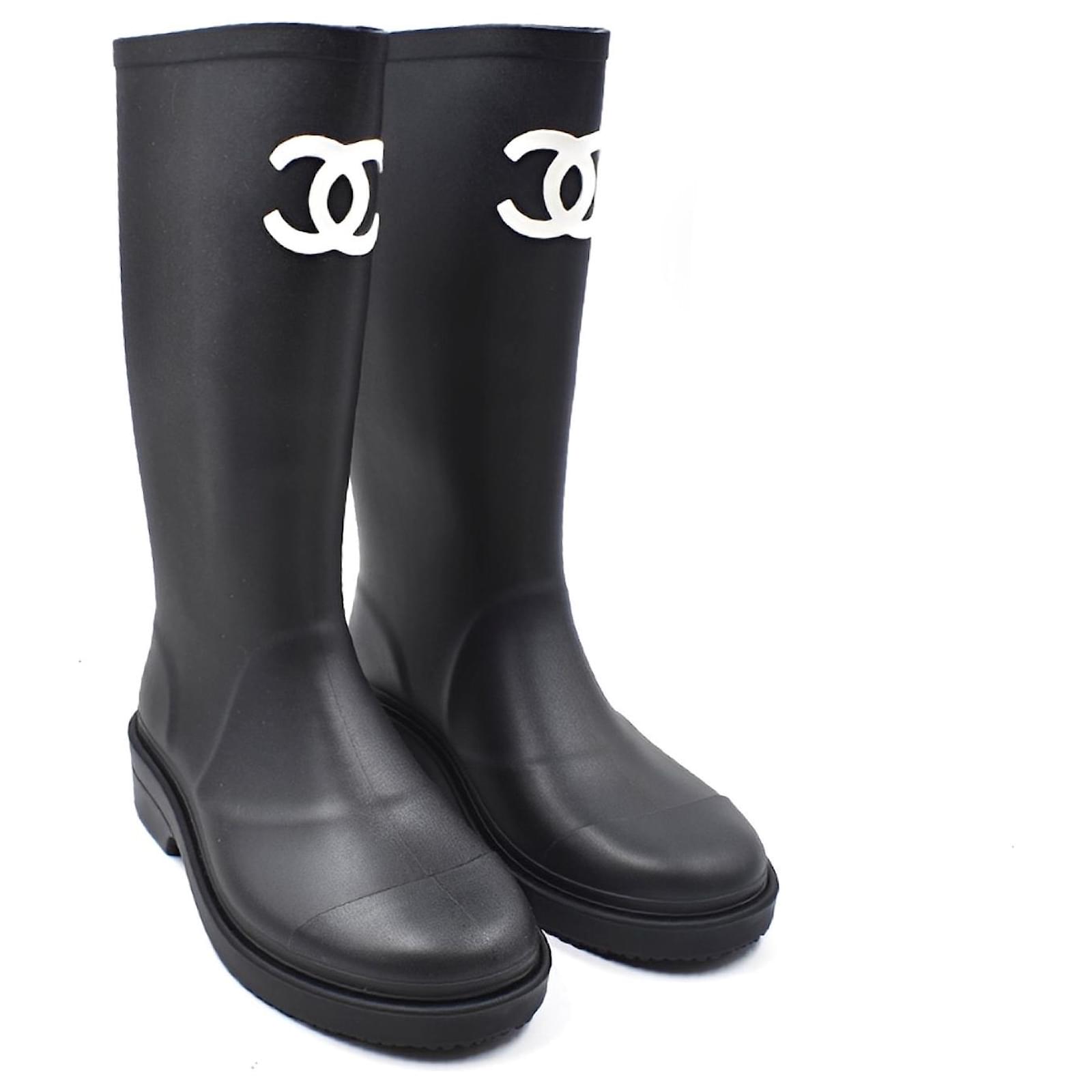 Chanel Boots Black Rubber ref.1214363 - Joli Closet