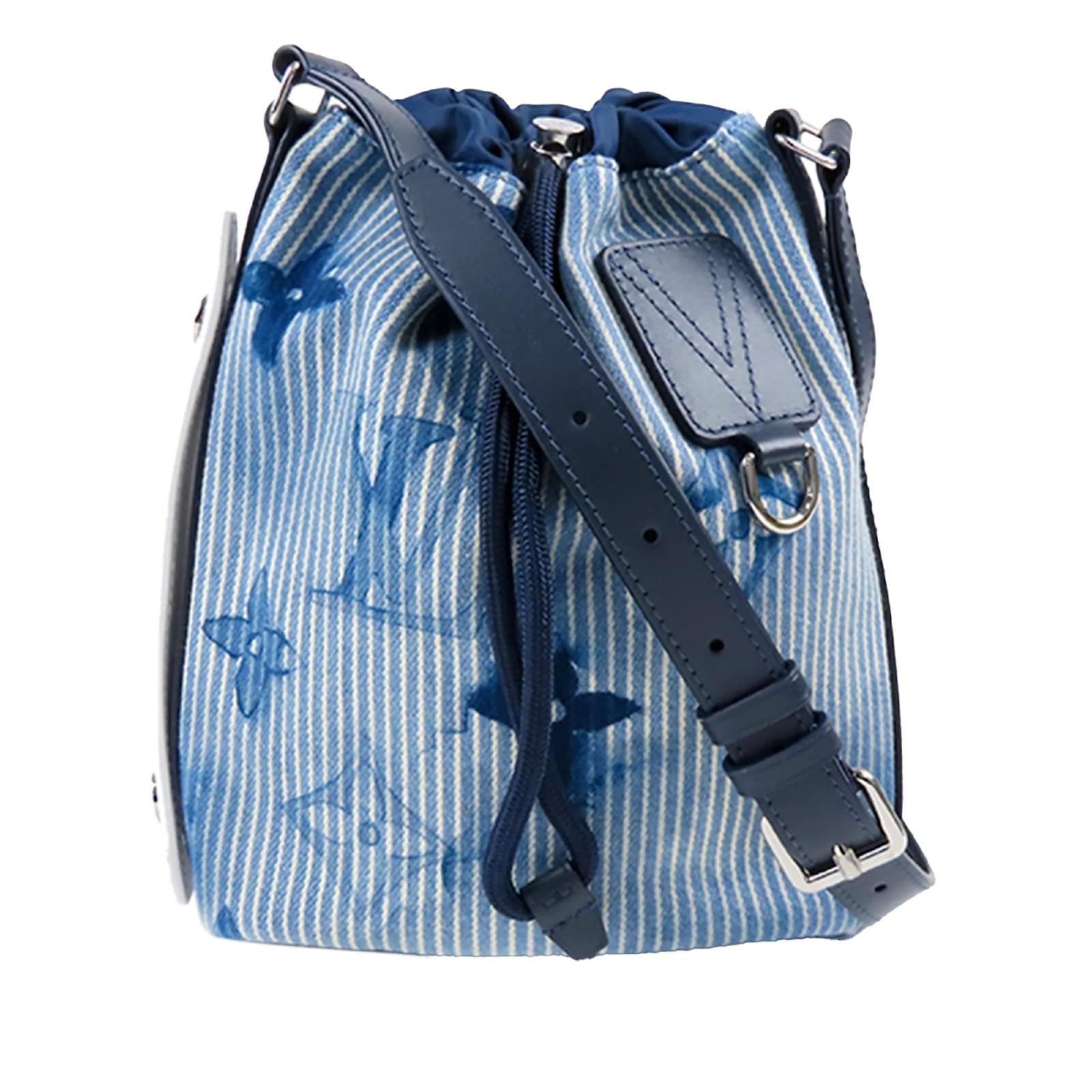 Blue Louis Vuitton Sac Marin BB Bucket Bag Leather ref.1215062 - Joli ...