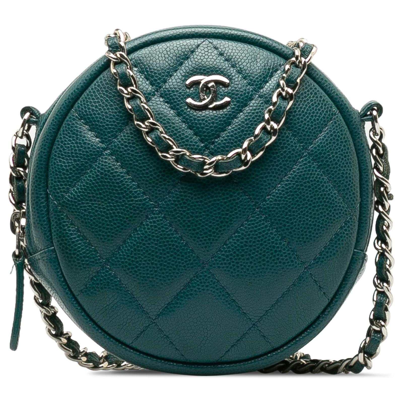 Chanel Green Quilted Caviar Round Clutch With Chain Leather ref.1224254 ...