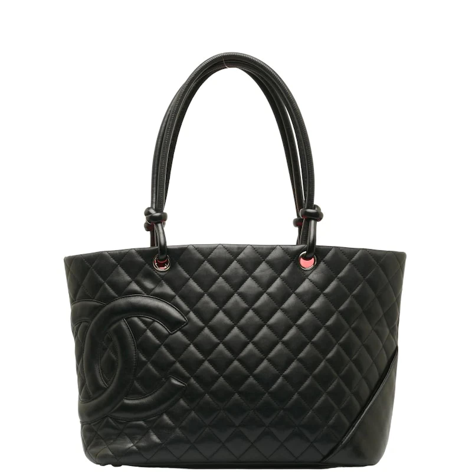 Chanel Grand sac cabas Cambon Cuir Cuir d'agneau Noir ref.1225602 ...