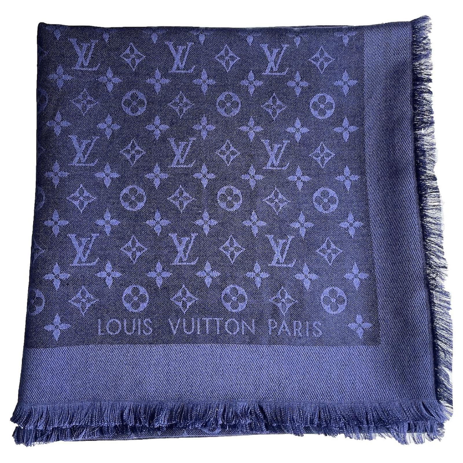 Louis Vuitton Monogram Classic Blue Wool ref.1228007 - Joli Closet