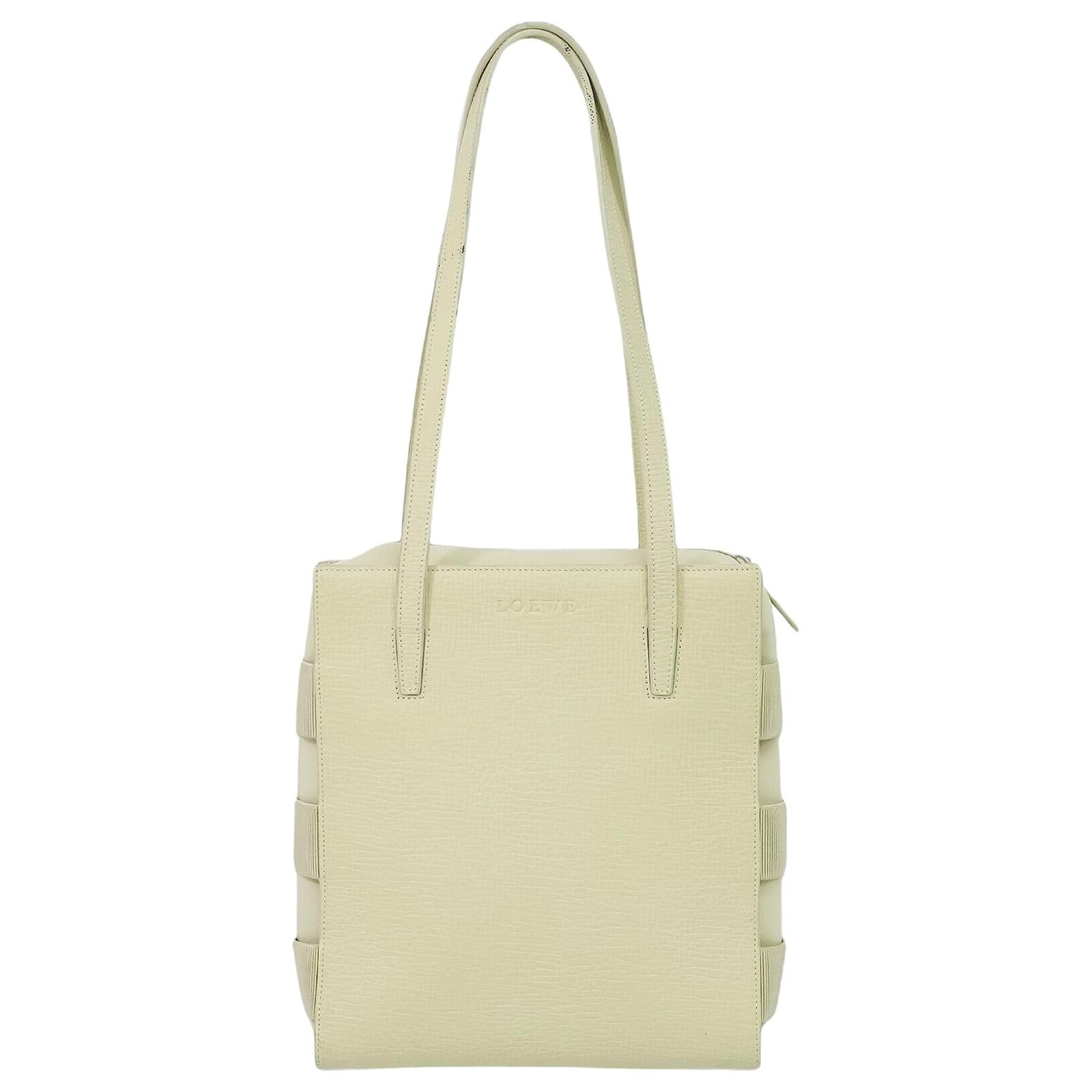 Loewe Cream Leather ref.1239706 - Joli Closet