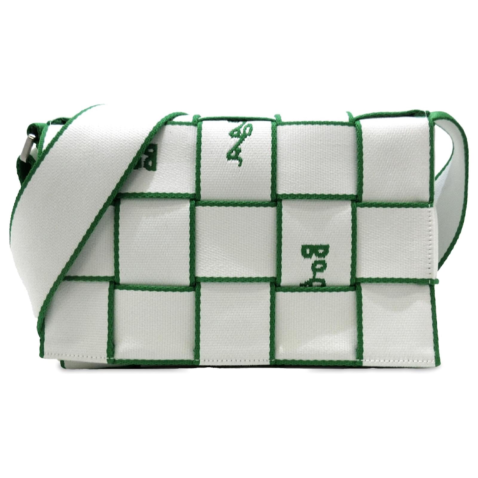 Bottega Veneta White Maxi Intrecciato Webbing Cassette Crossbody Nylon ...