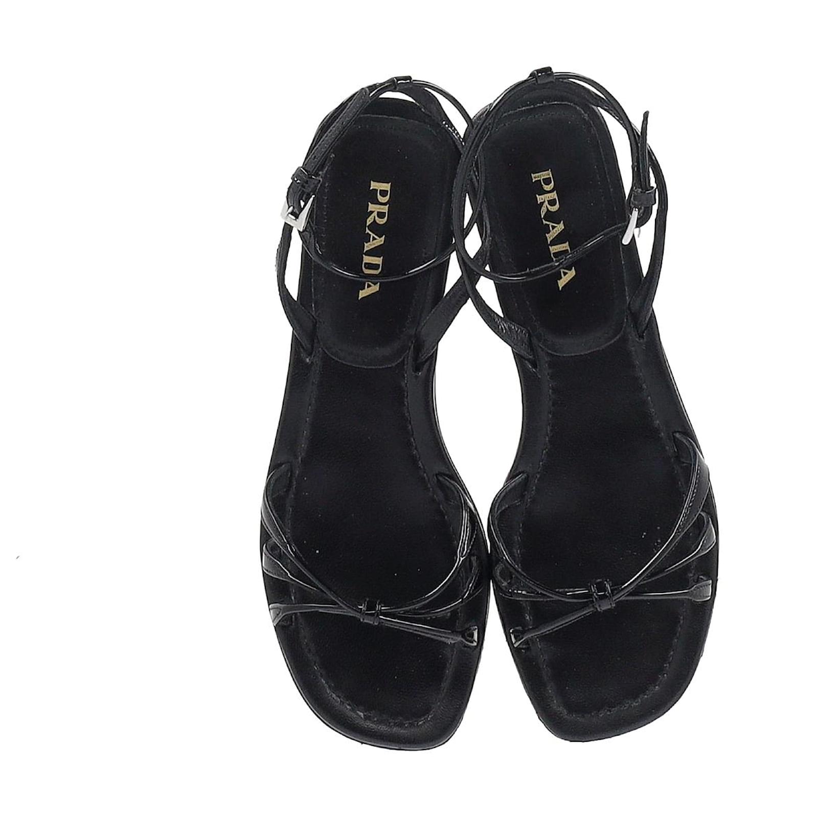 Prada Strappy Flat Sandals in Black Patent Leather ref.1253512 - Joli ...