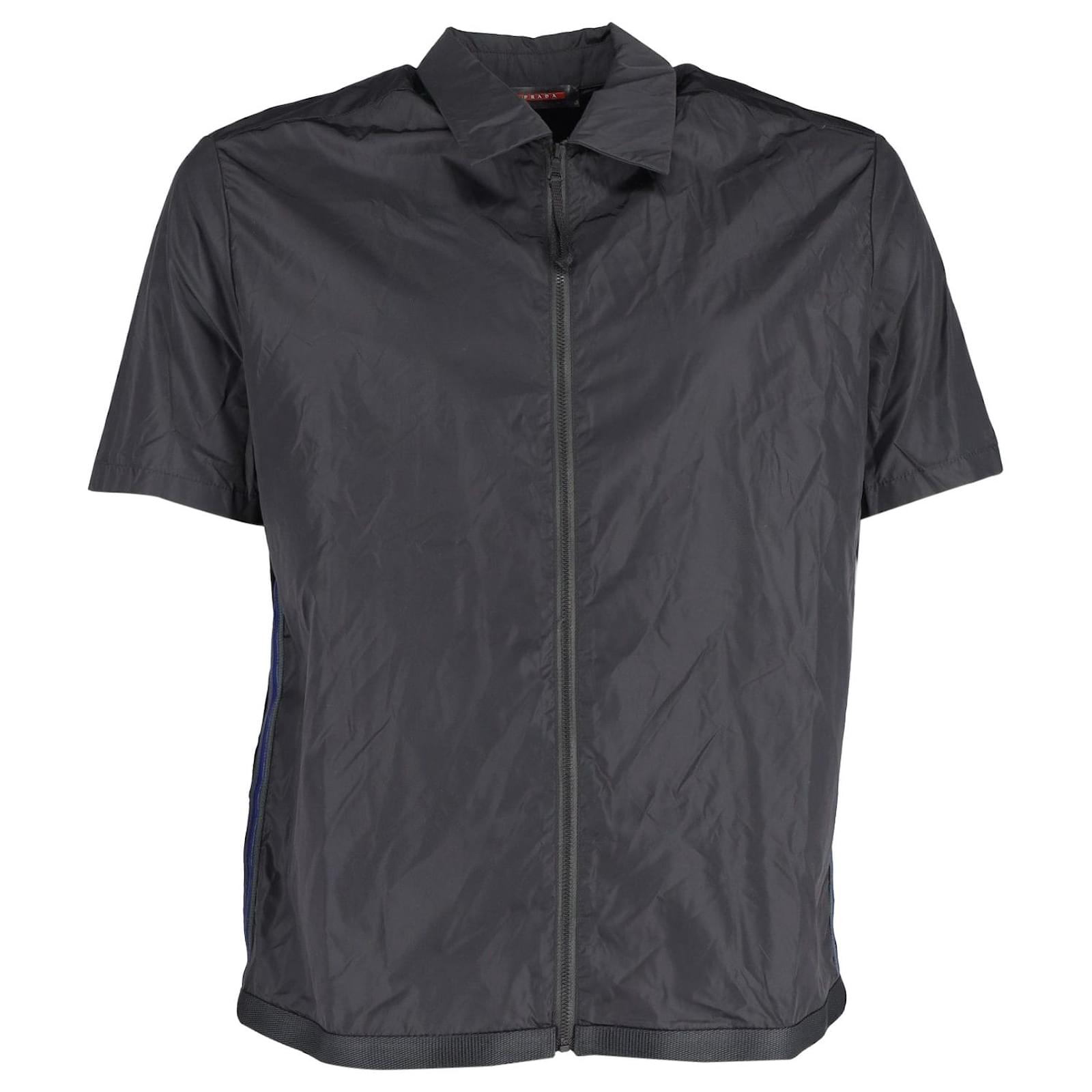Prada Sport Short Sleeve Overshirt in Grey Nylon ref.1256885 - Joli Closet