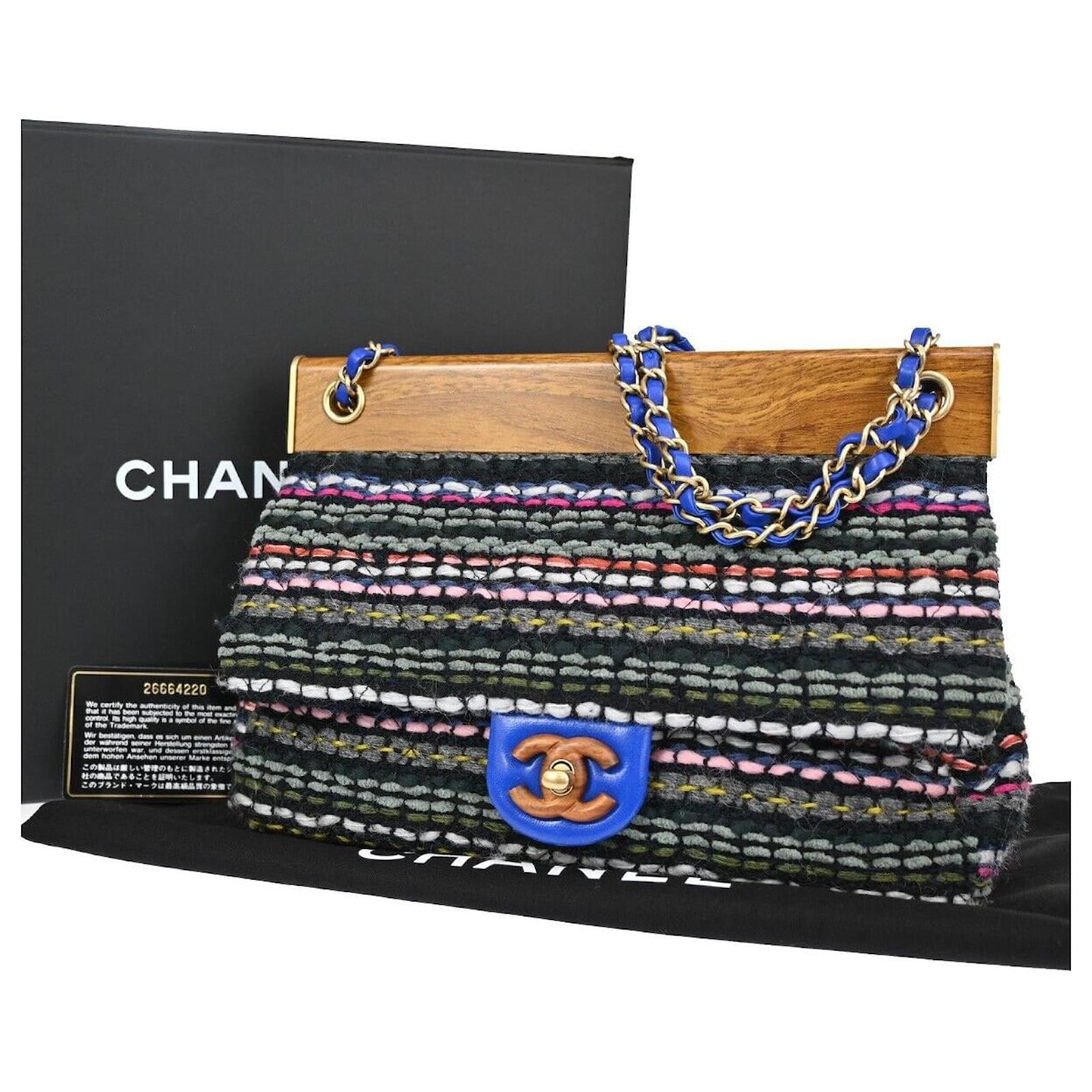 Chanel Classic Flap Multiple colors Tweed ref.1272217 - Joli Closet