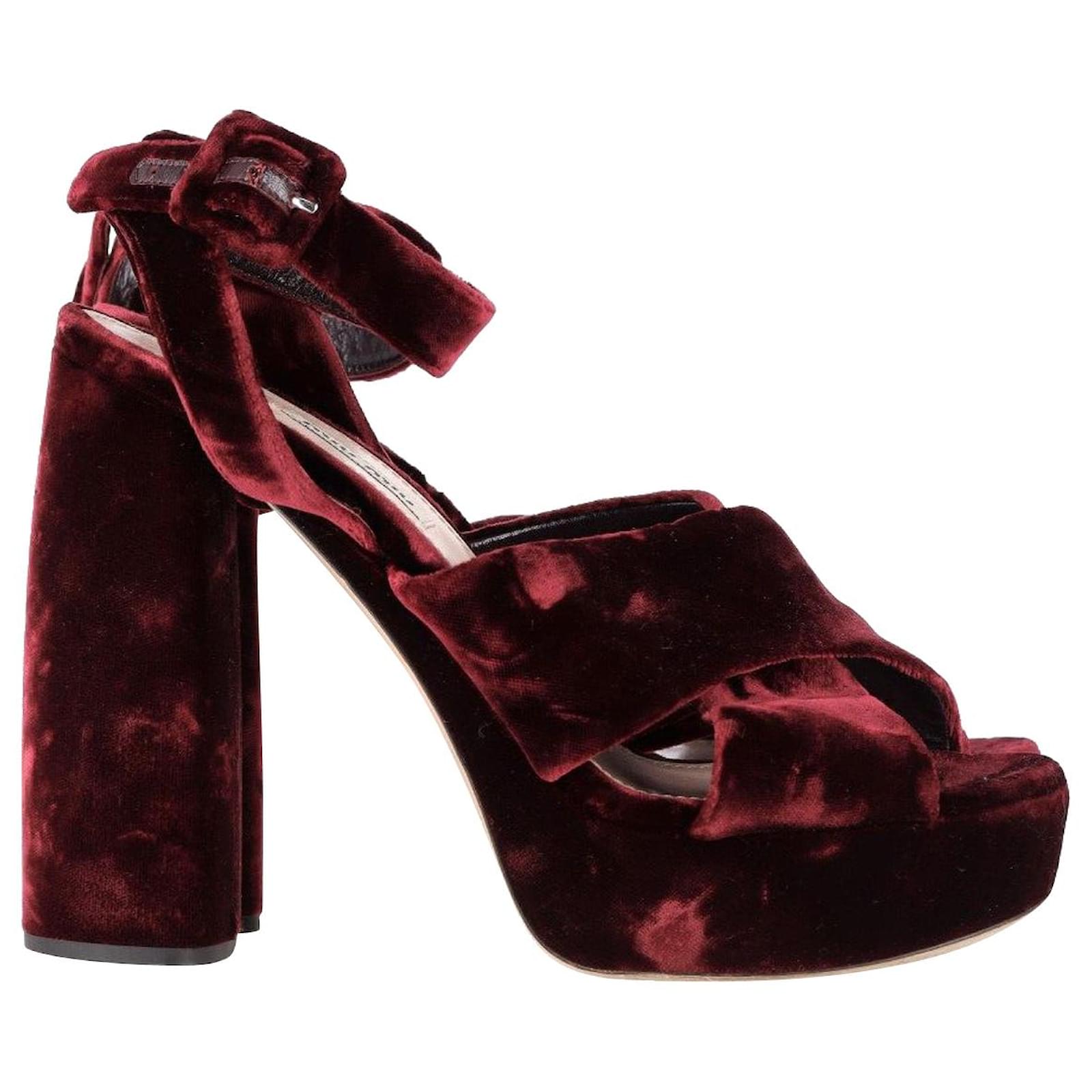 Miu Miu Platform Sandals in Burgundy Velvet Dark red ref.1294496 - Joli Closet