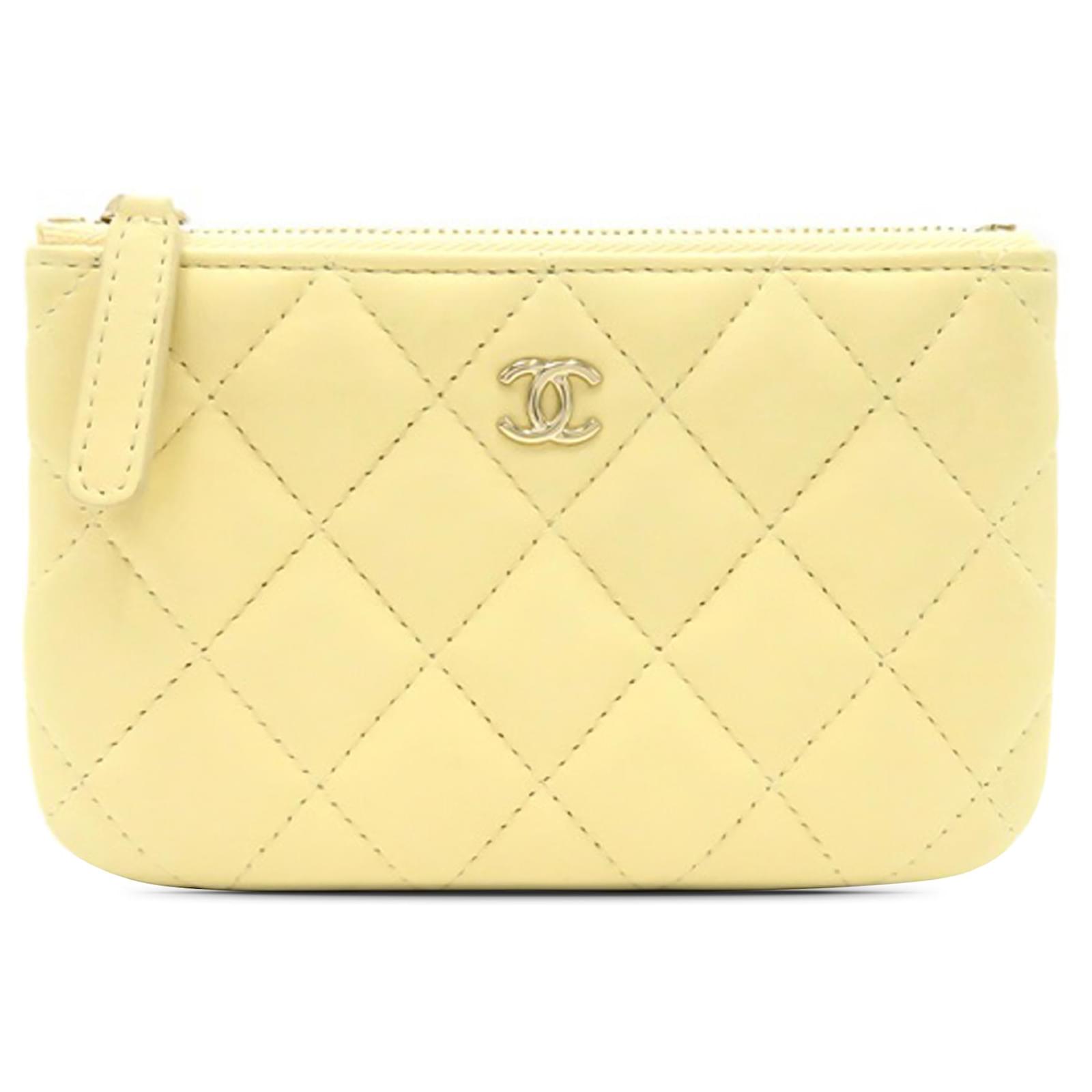 Chanel Yellow Lambskin Mini O Case Pouch Leather ref.1299410 - Joli Closet