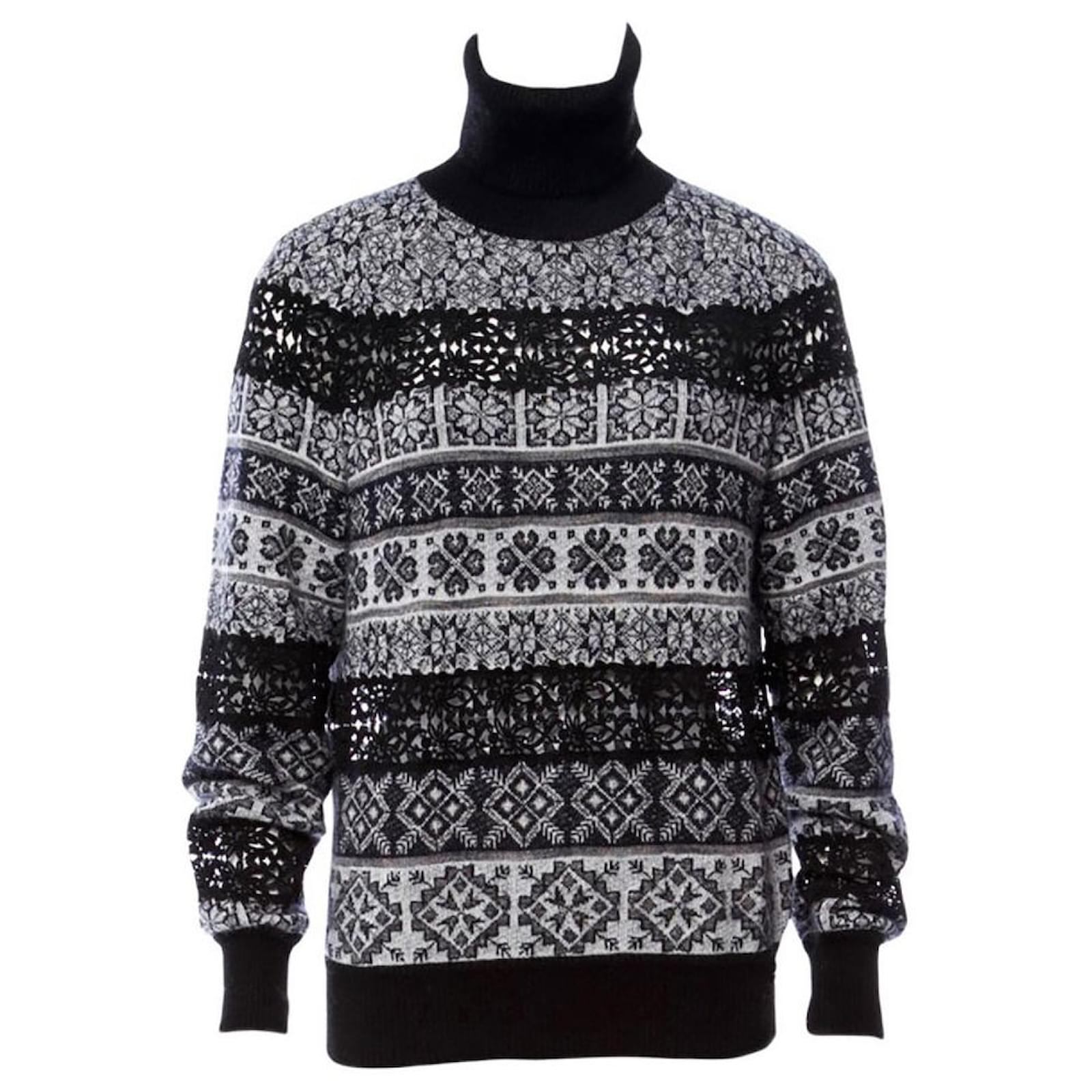 Chanel Paris / Rome Runway Lace Detail Jumper Black Cashmere ref ...