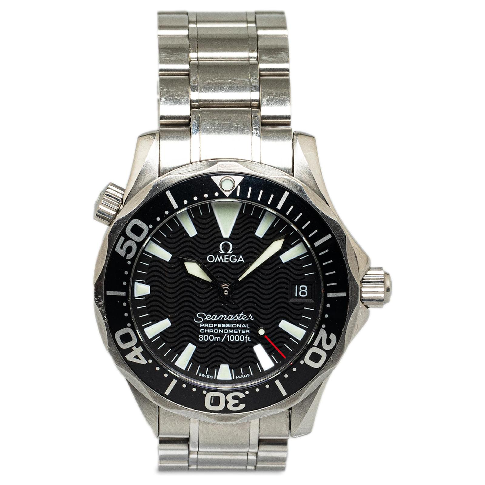 OMEGA Silver Quartz Stainless Steel Seamaster Professional Watch ...