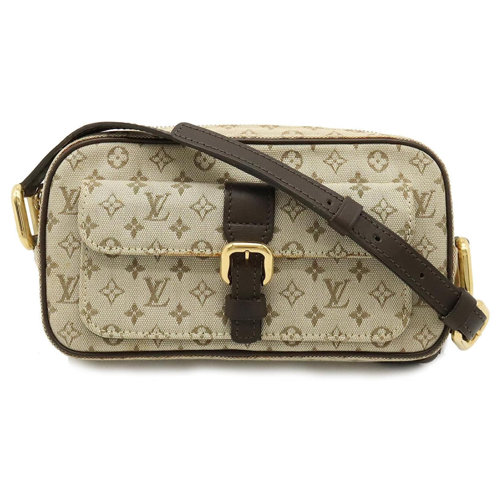Louis Vuitton Juliette Khaki Cloth ref.1337957 - Joli Closet