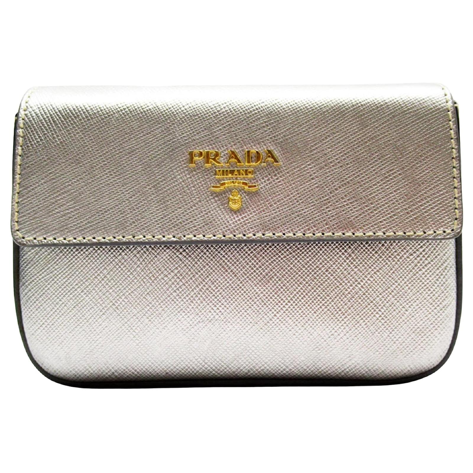 Prada Saffiano Golden Leather ref.1338467 - Joli Closet