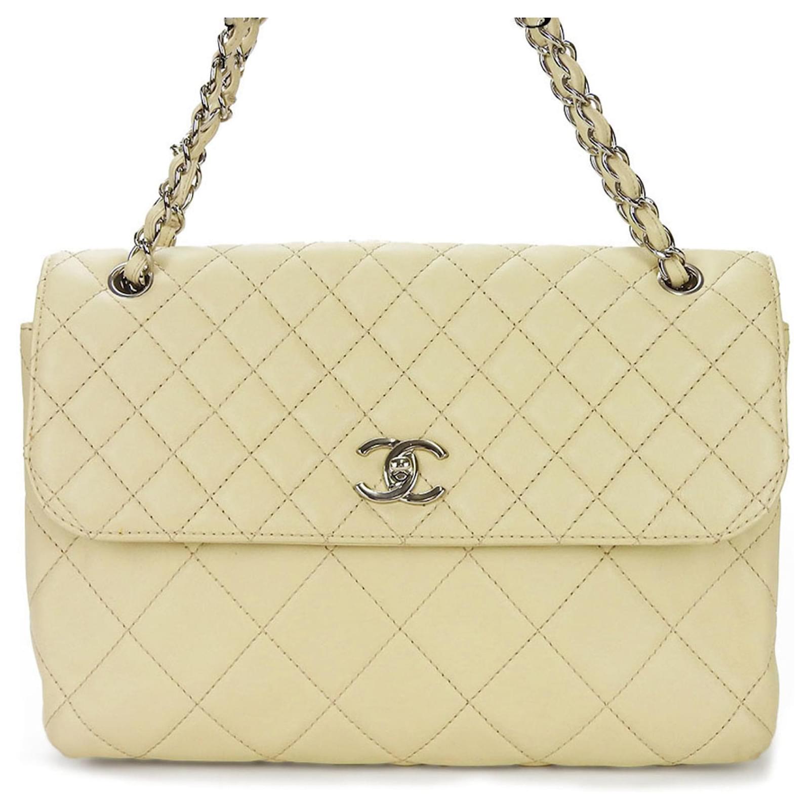 Chanel Timeless Beige Leather ref.1371844 - Joli Closet