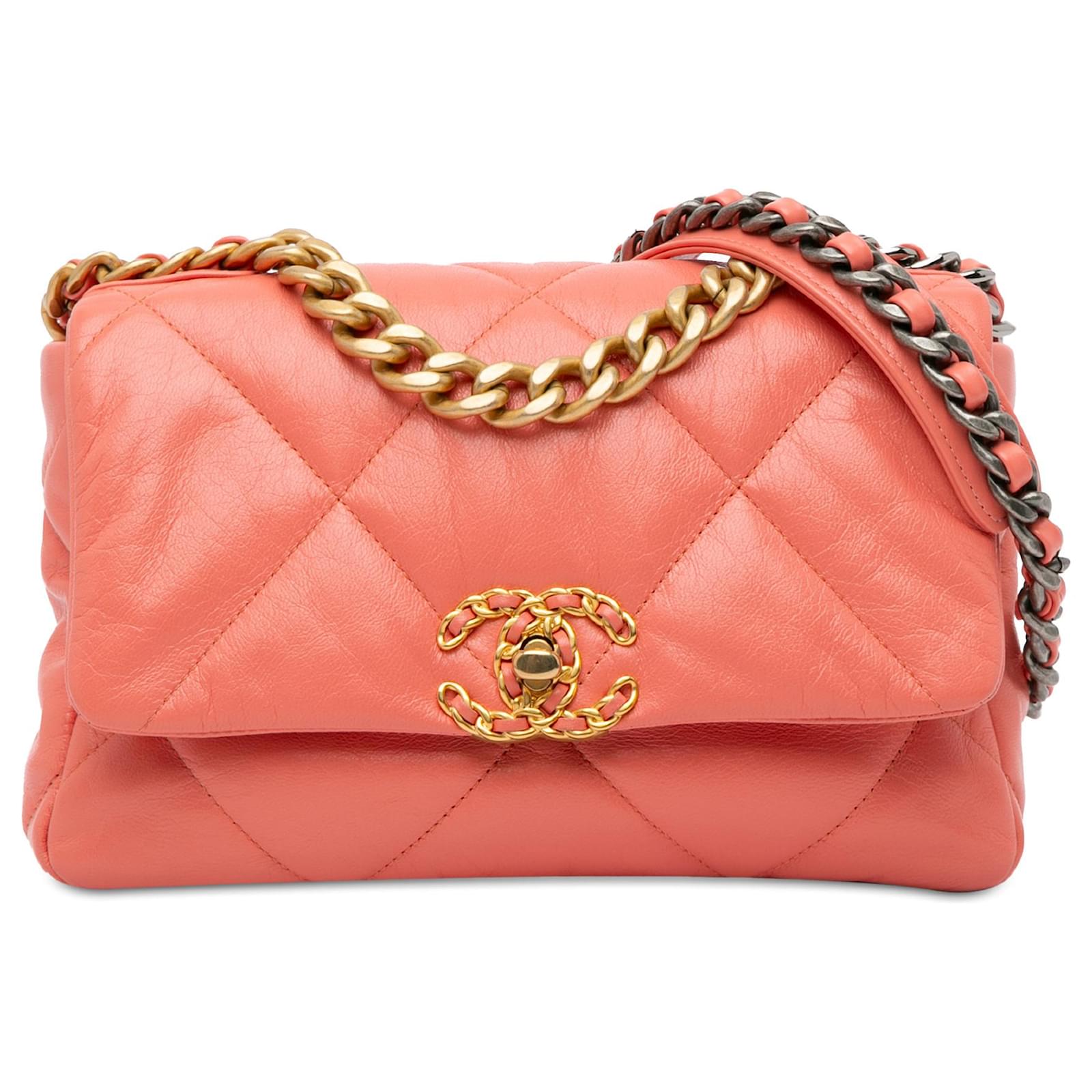 Chanel Pink Medium Lambskin 19 Flap Leather ref.1434034 - Joli Closet