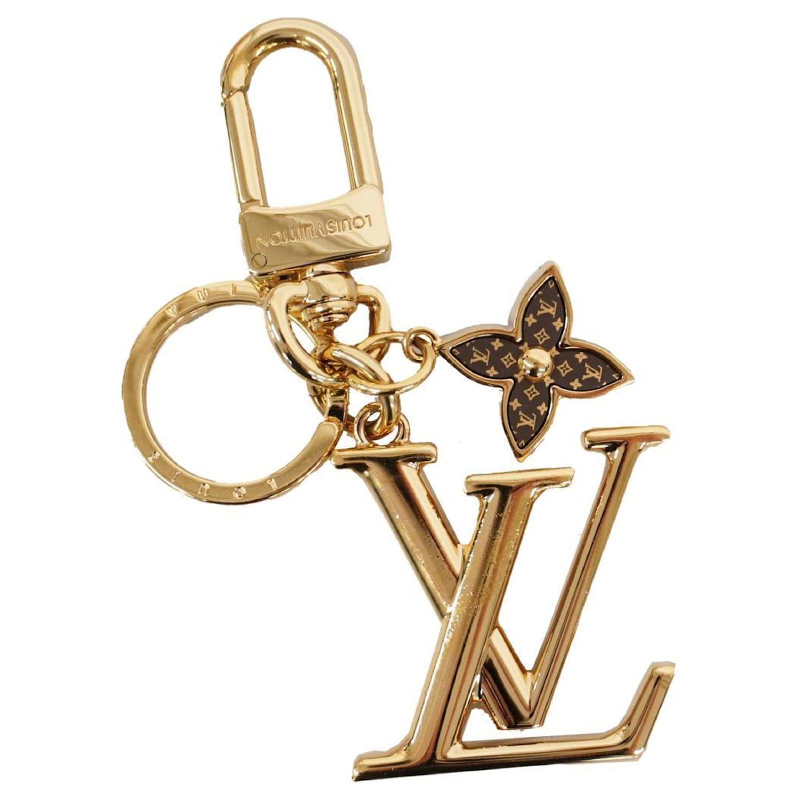 Louis Vuitton Monogram LV Iconic Gold Keyring for Women Golden ref ...